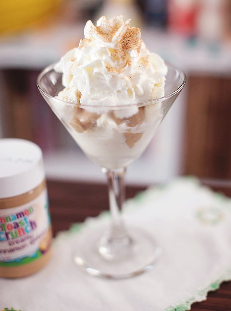 Cinnamon Crunch Sundae | Retro Ice Cream Treat — Vintage By the Bite ...