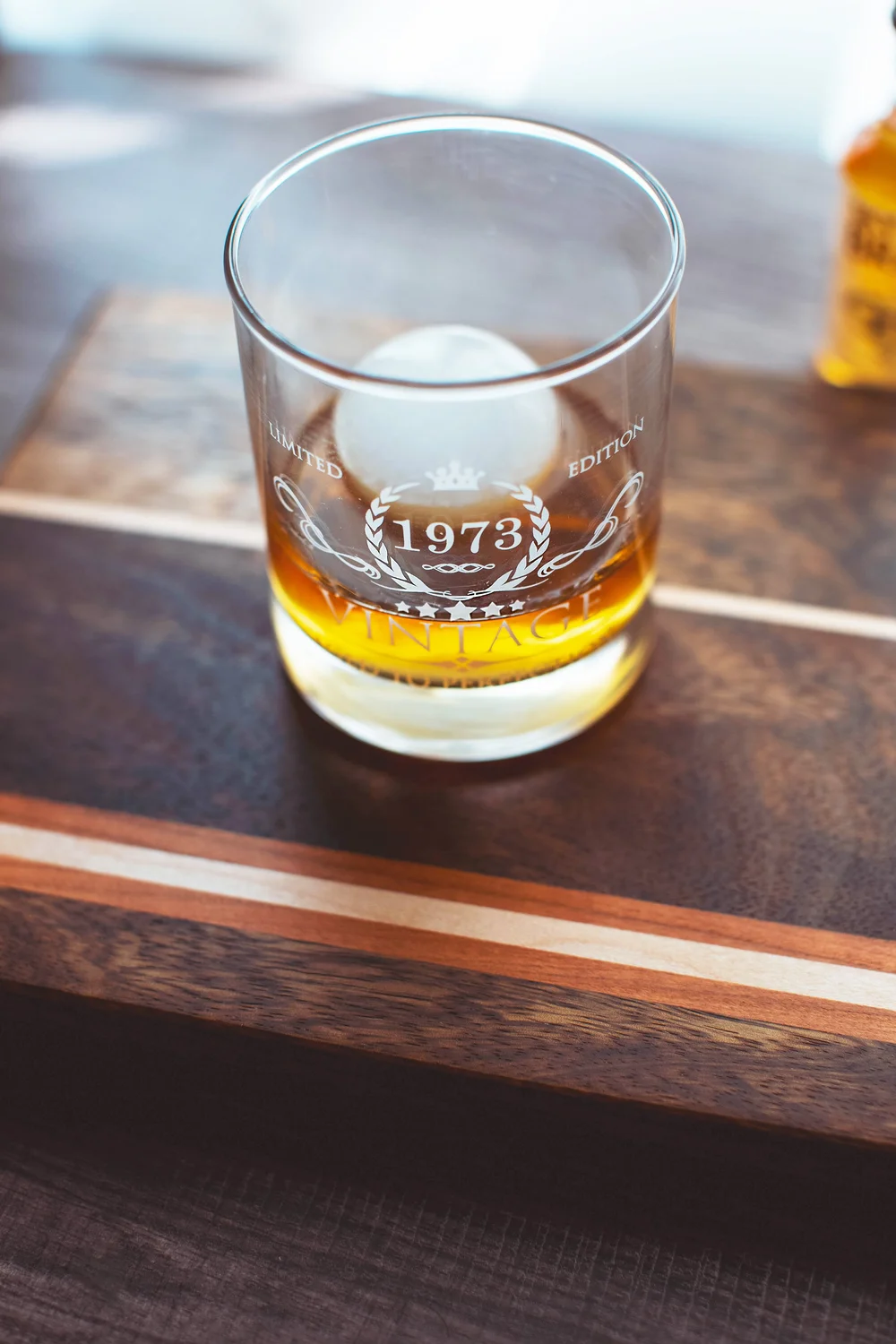 Crafting The Perfect Old Fashioned Cocktail — Vintage By the Bite Retro ...