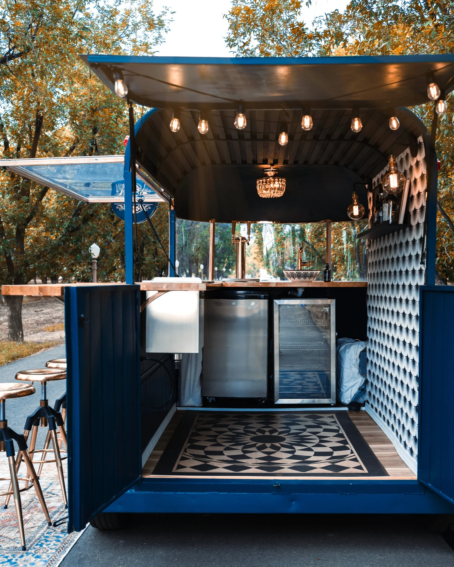 Bar & Tender - Mobile Bar & Rentals
