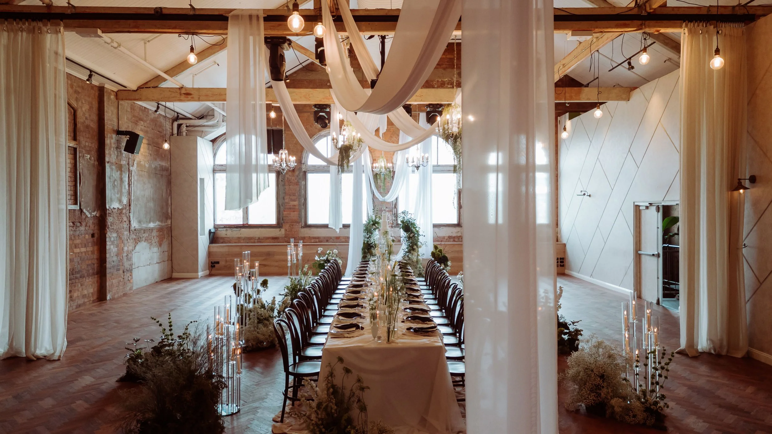 Gallery 1 — MAIN EVENT WEDDINGS