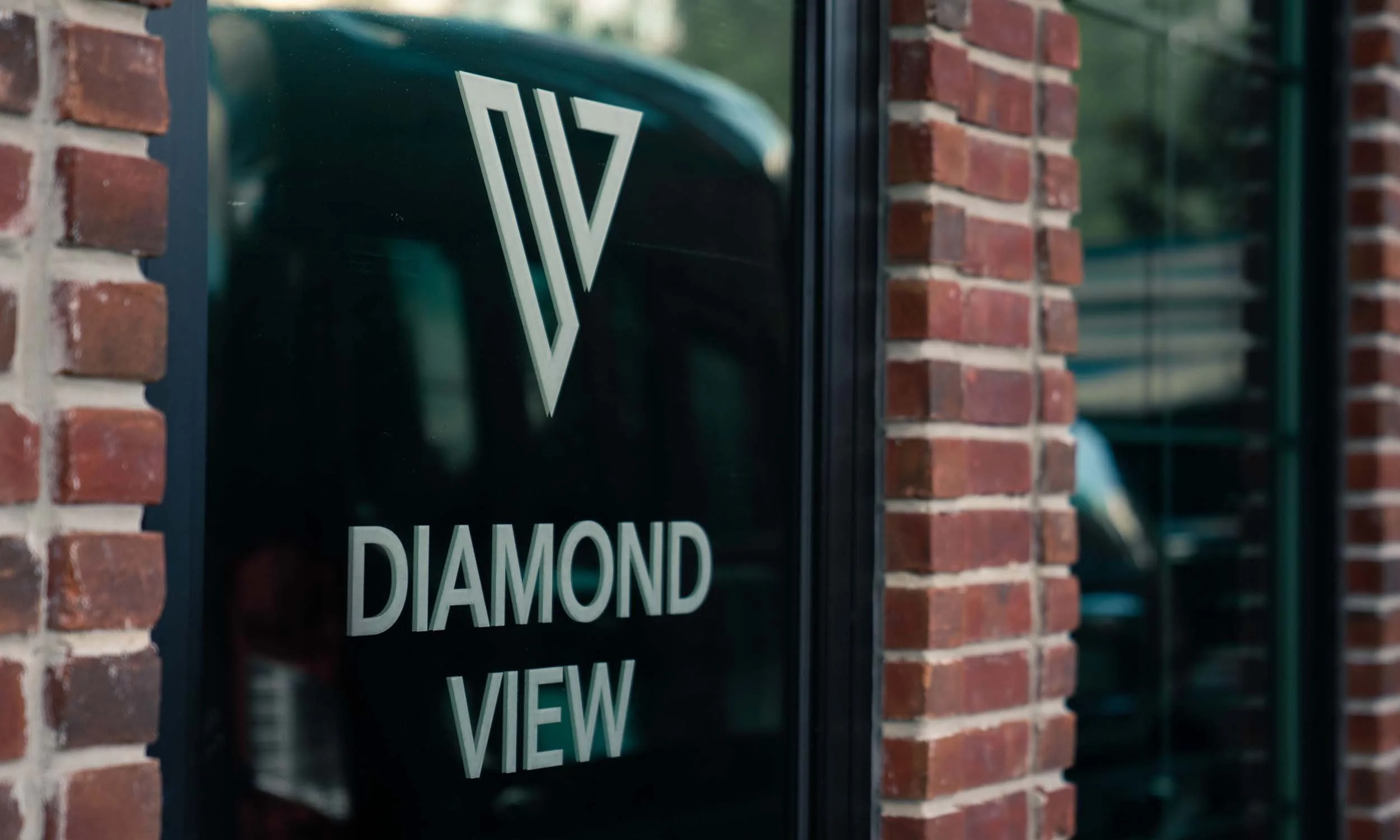 About — Diamond View