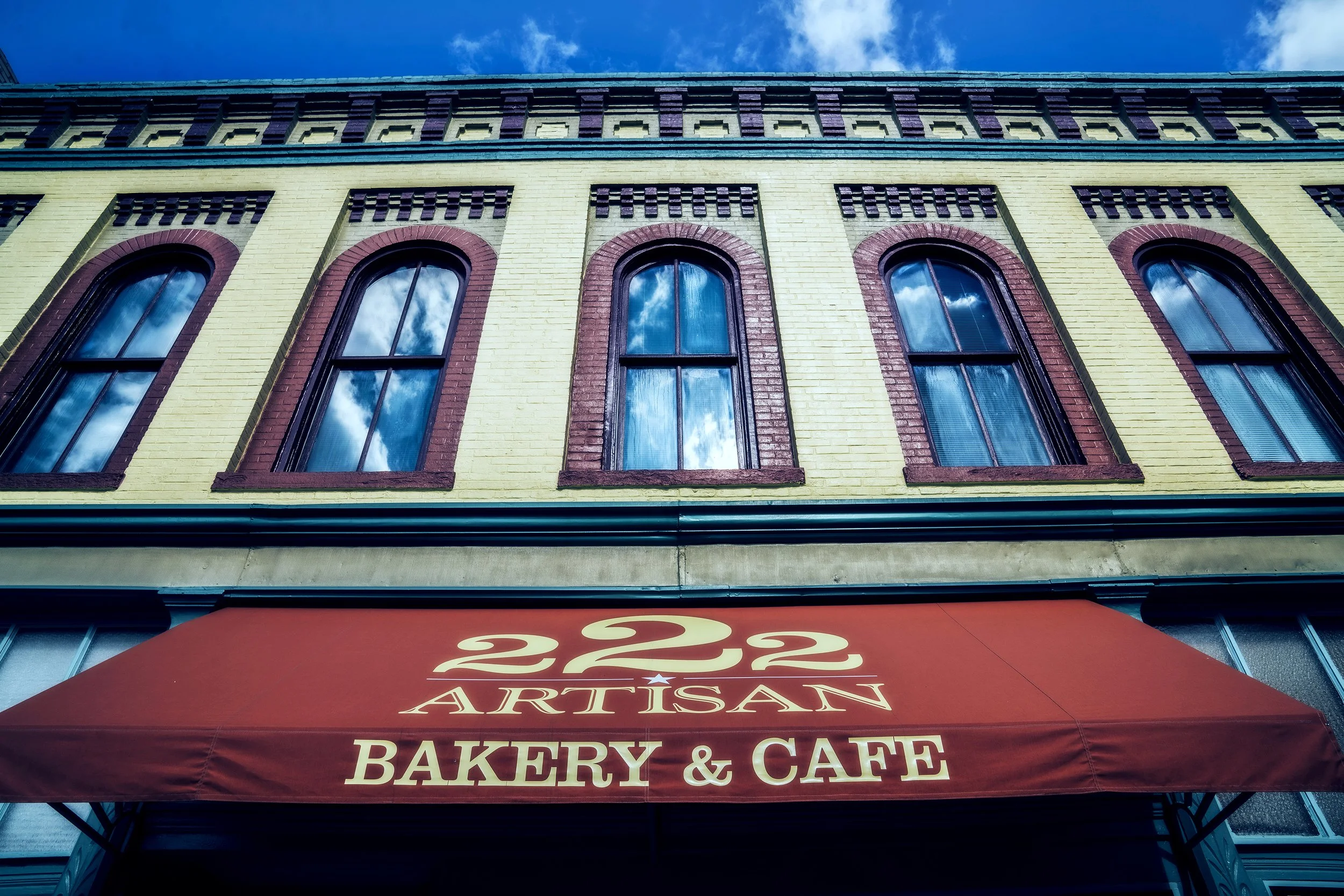 Location — 222 Artisan Bakery