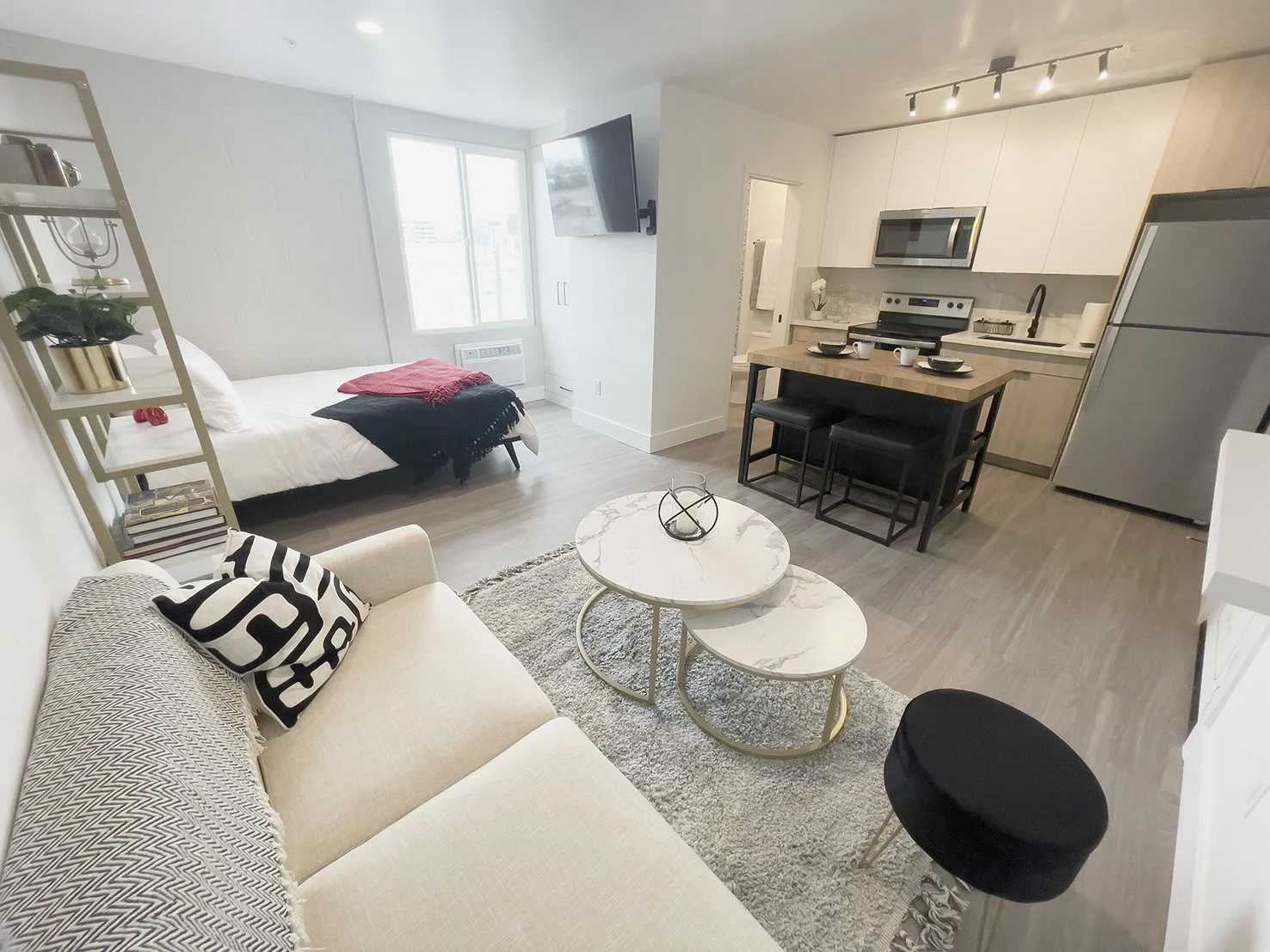 DLUX LOFTS