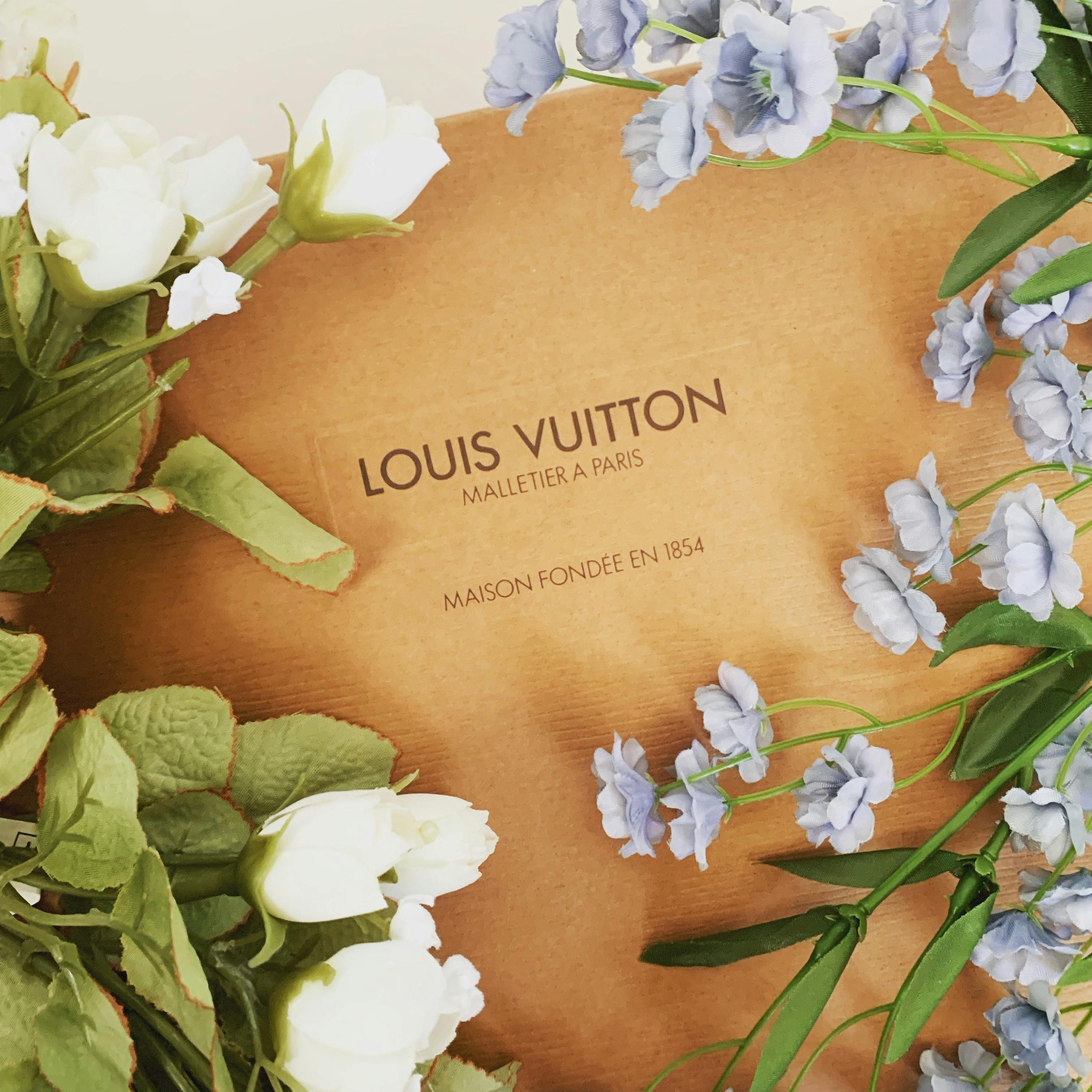 Mastering Luxury Branding: Essential Strategies & Inspiring Examples