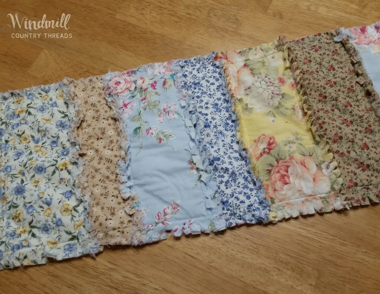 Modern Farmhouse Table Runner — Windmill Country Threads