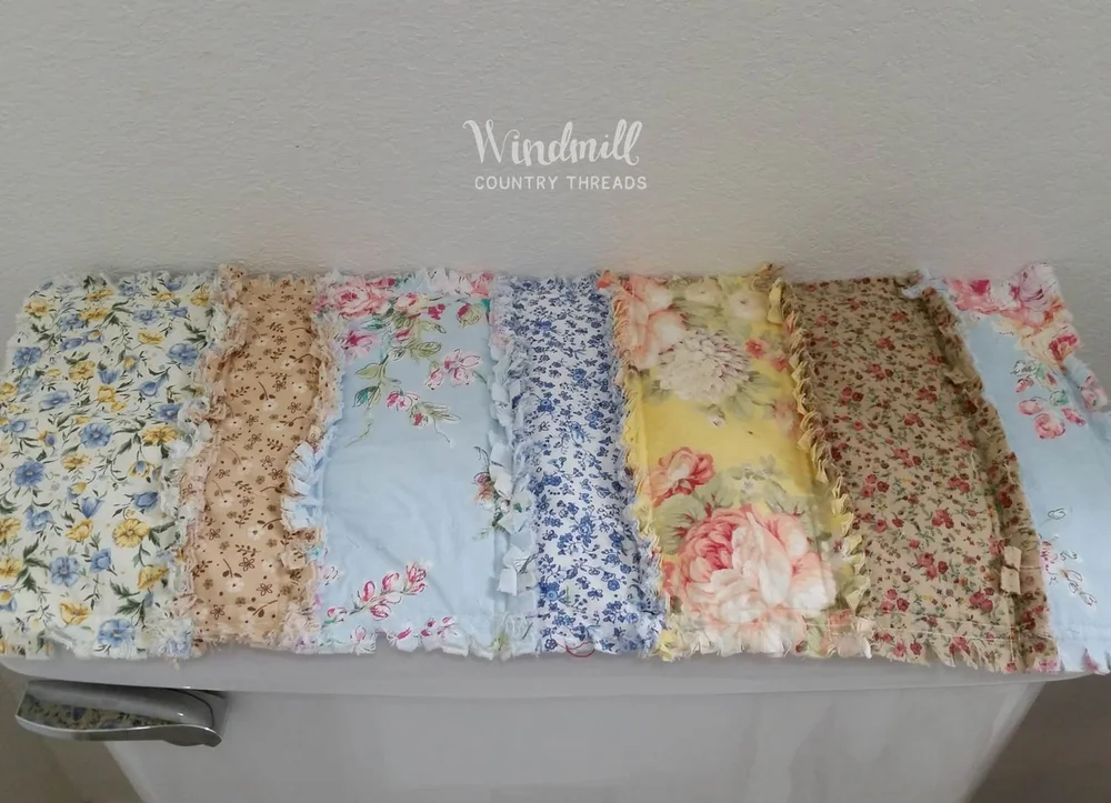 Modern Farmhouse Table Runner — Windmill Country Threads