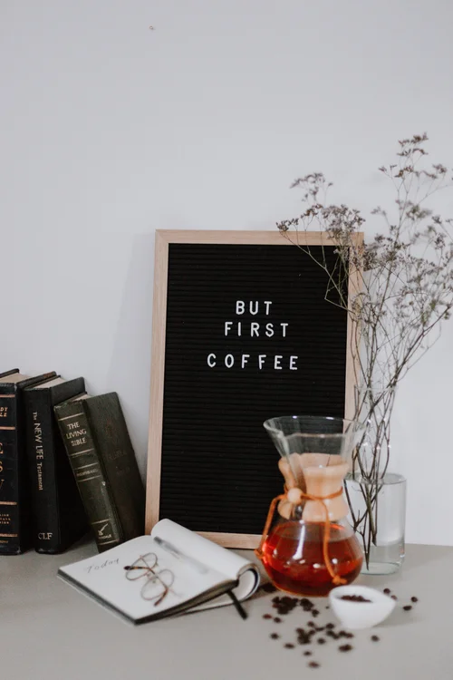 Die 55 besten Journaling Fragen für morgens — Happy Writing Die 55 besten Journaling Fragen für morgens — Happy Writing