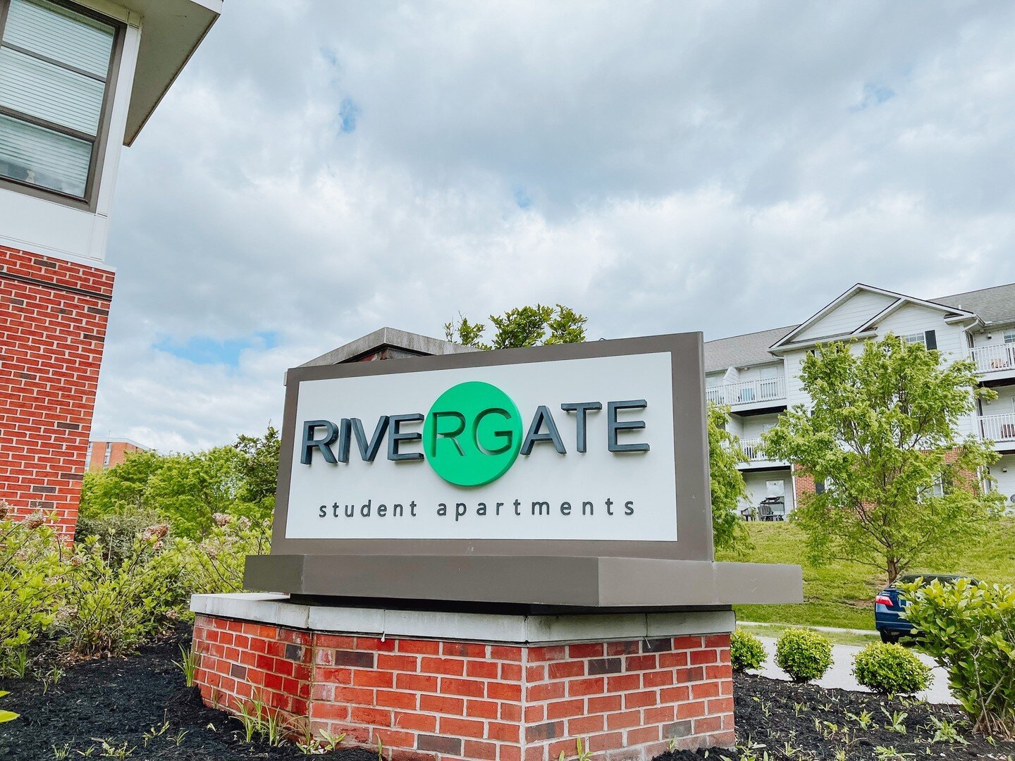 Photos — River Gate Apartments