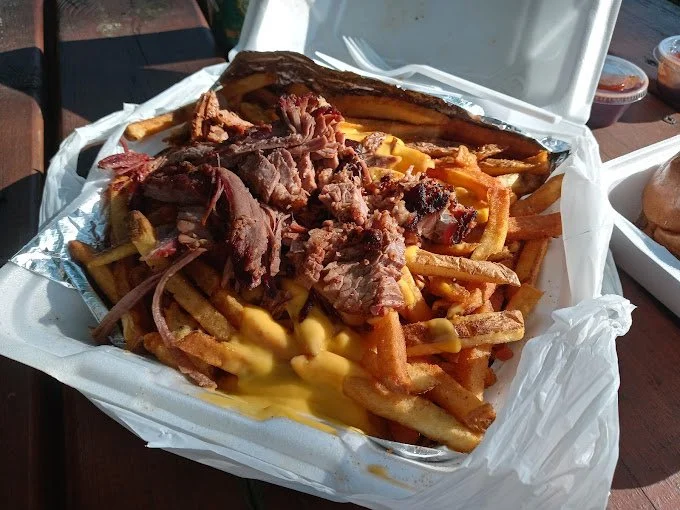 Metro Detroit: Lakeport’s Lakeshore Smokehouse — Beckerz Bites