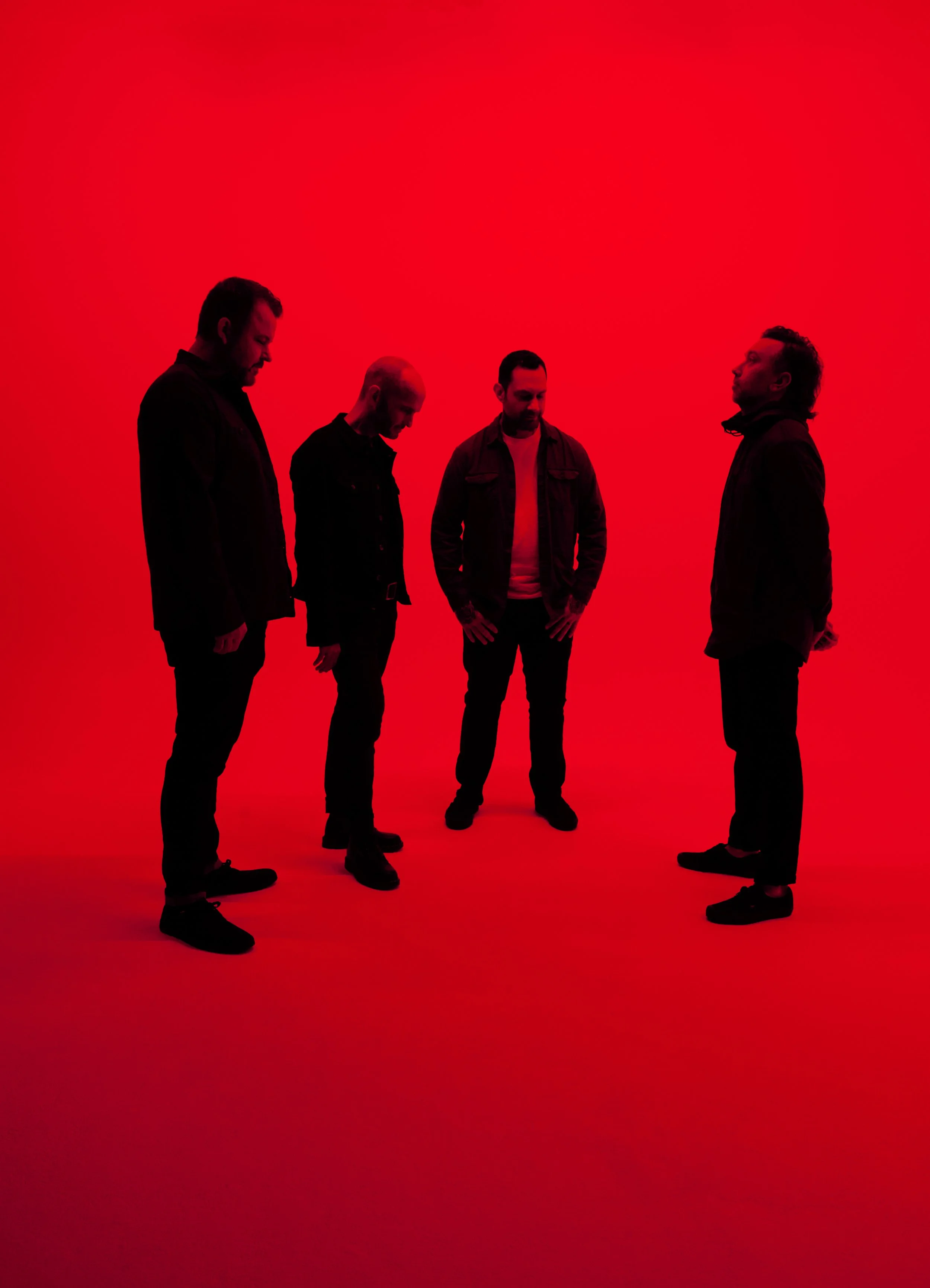 RISE AGAINST