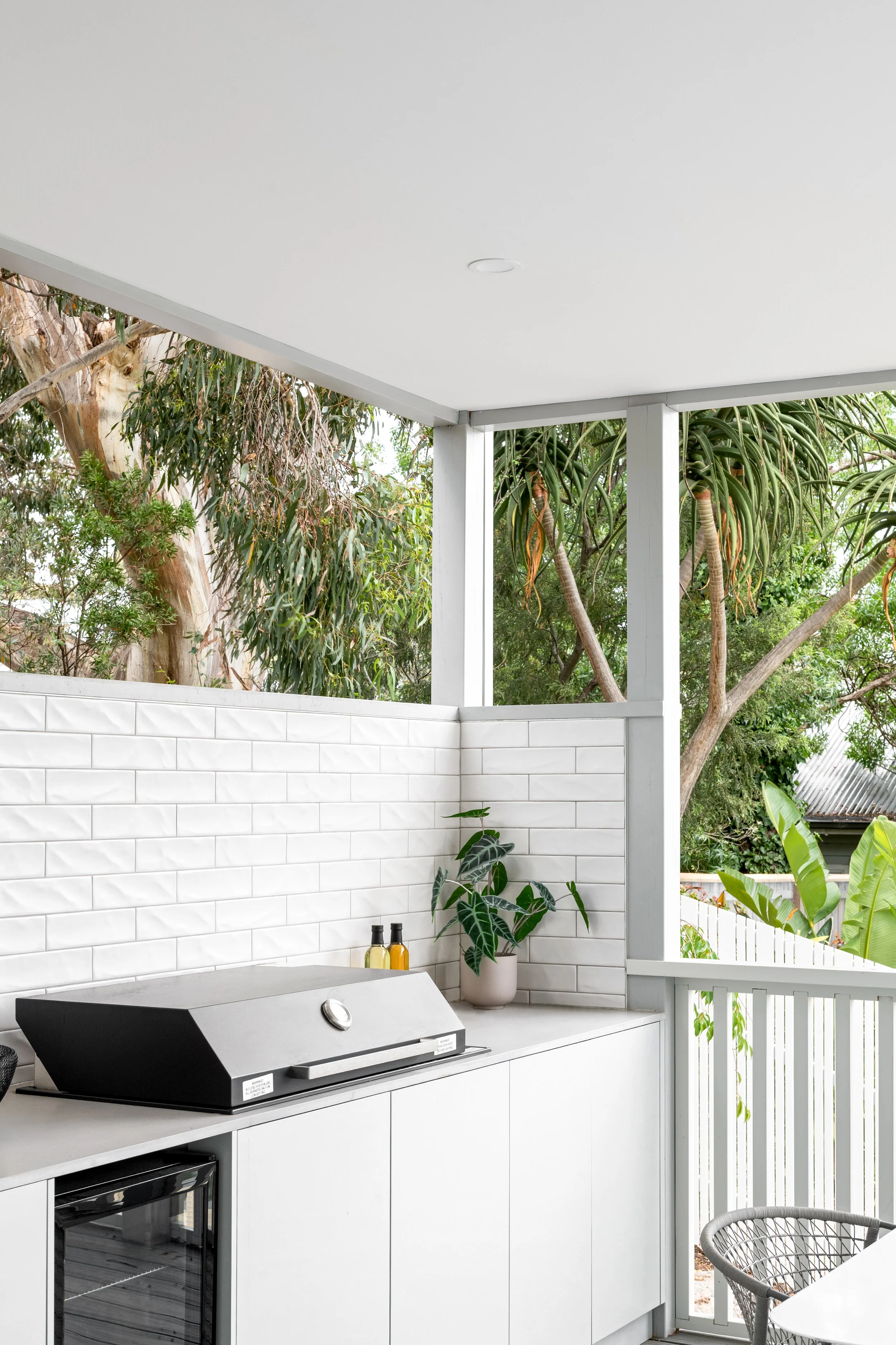 Montmorency II — Vision Design Studio