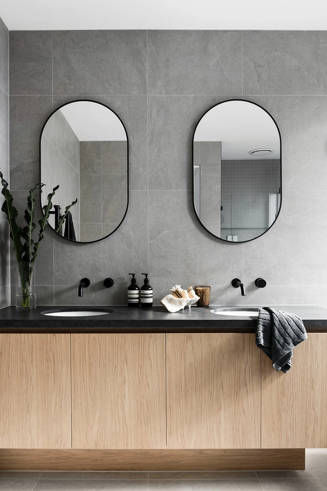 Montmorency I — Vision Design Studio