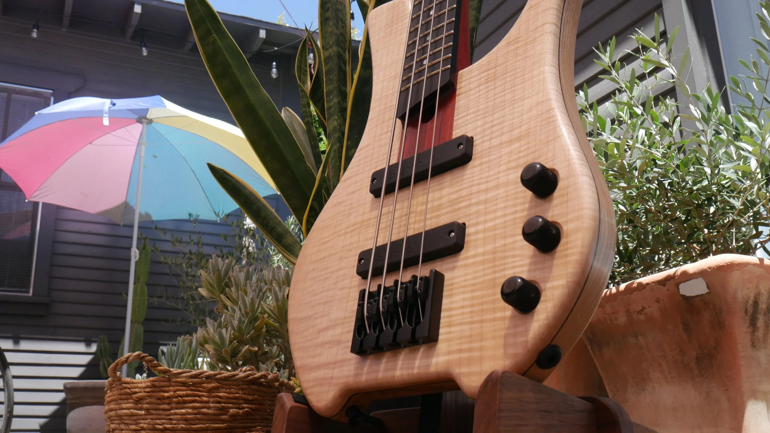 Pipe Dream Chopped 4 Bass Guitar — Pipe Dream Fretworks