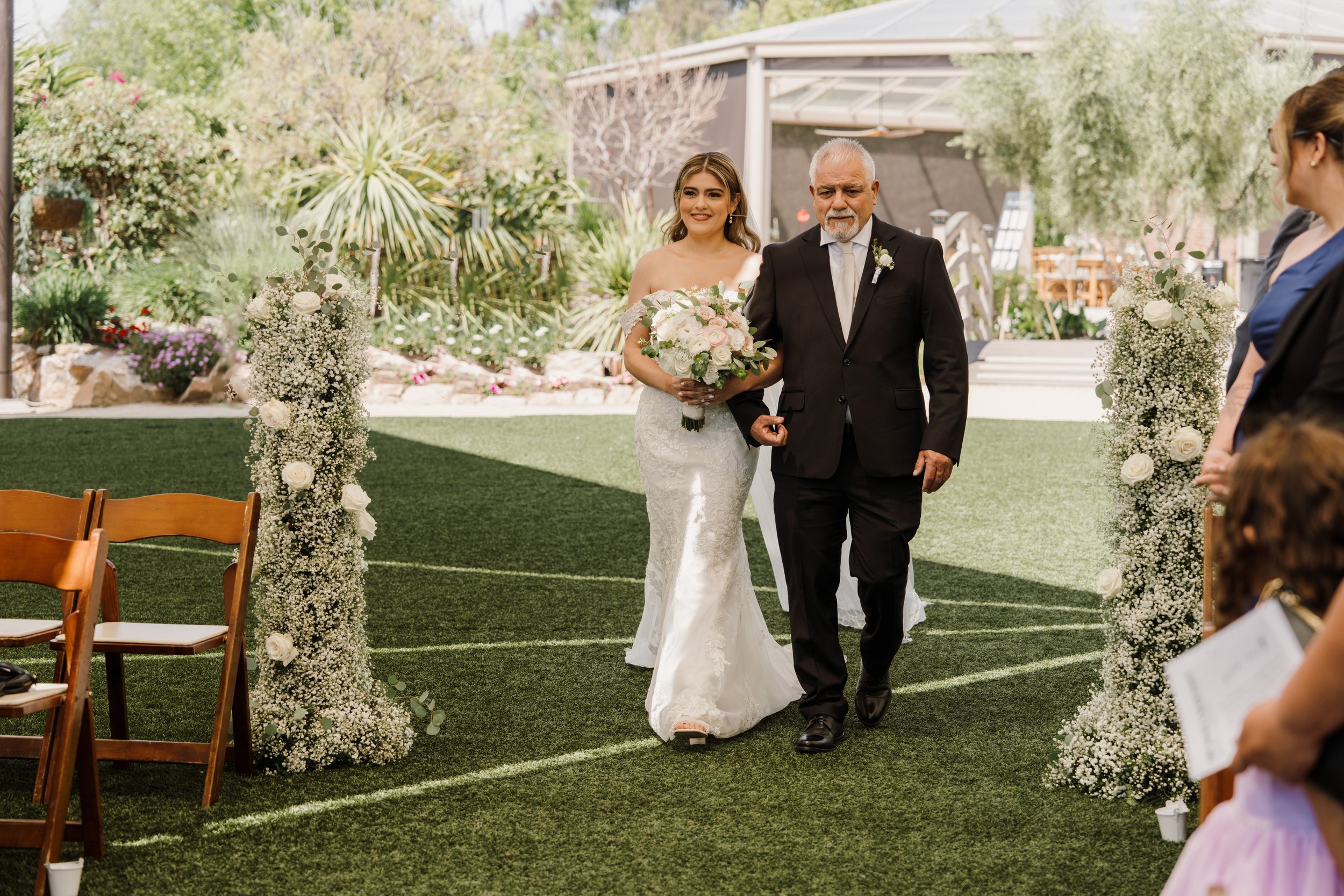 6 Moments to Capture on Your Wedding Day at River Garden — River Garden ...