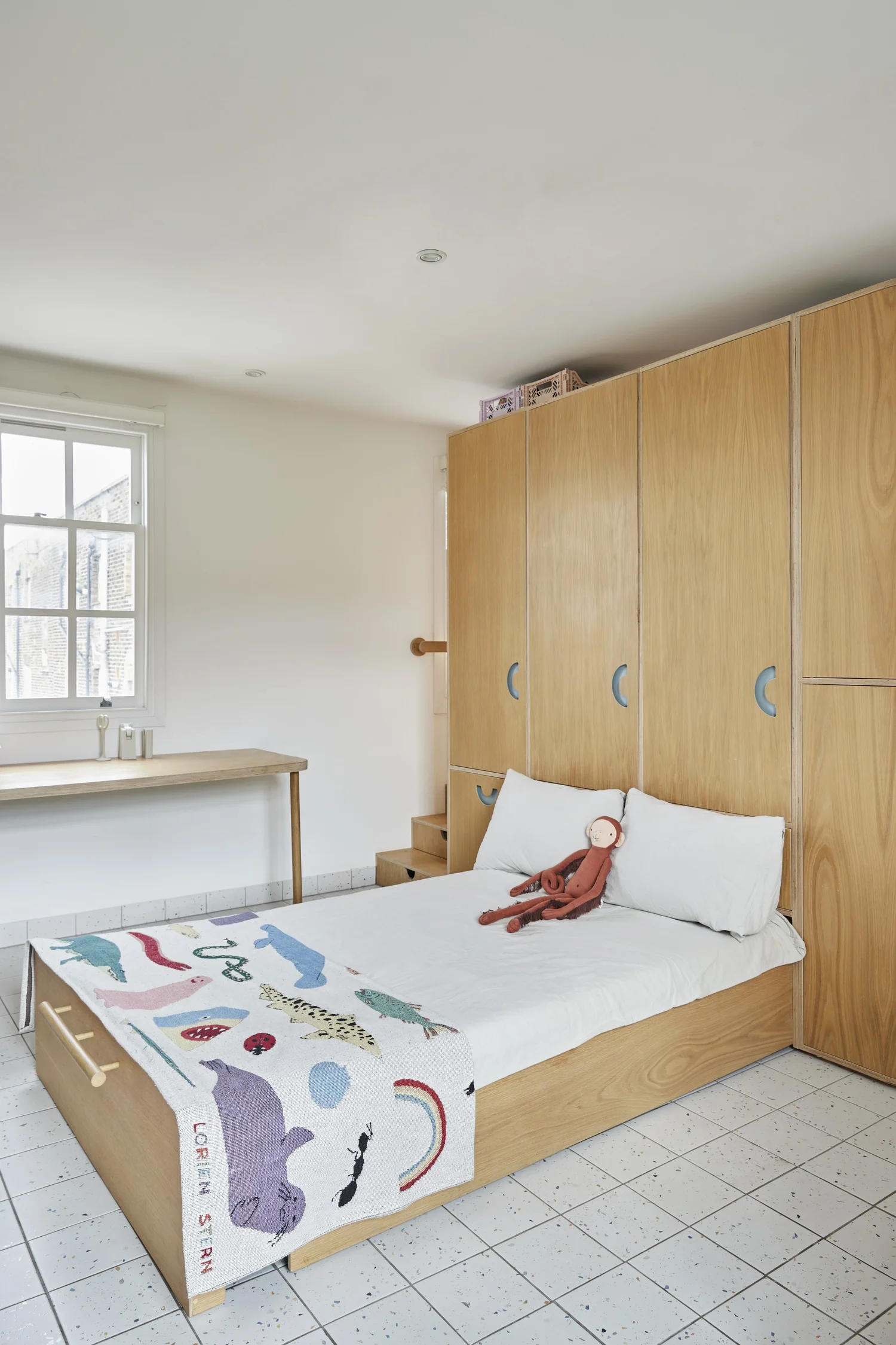 House Of Lozi Lavan, London SE11 — Lozi Designs