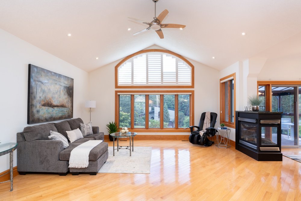 18 Connor Court — hmco. media