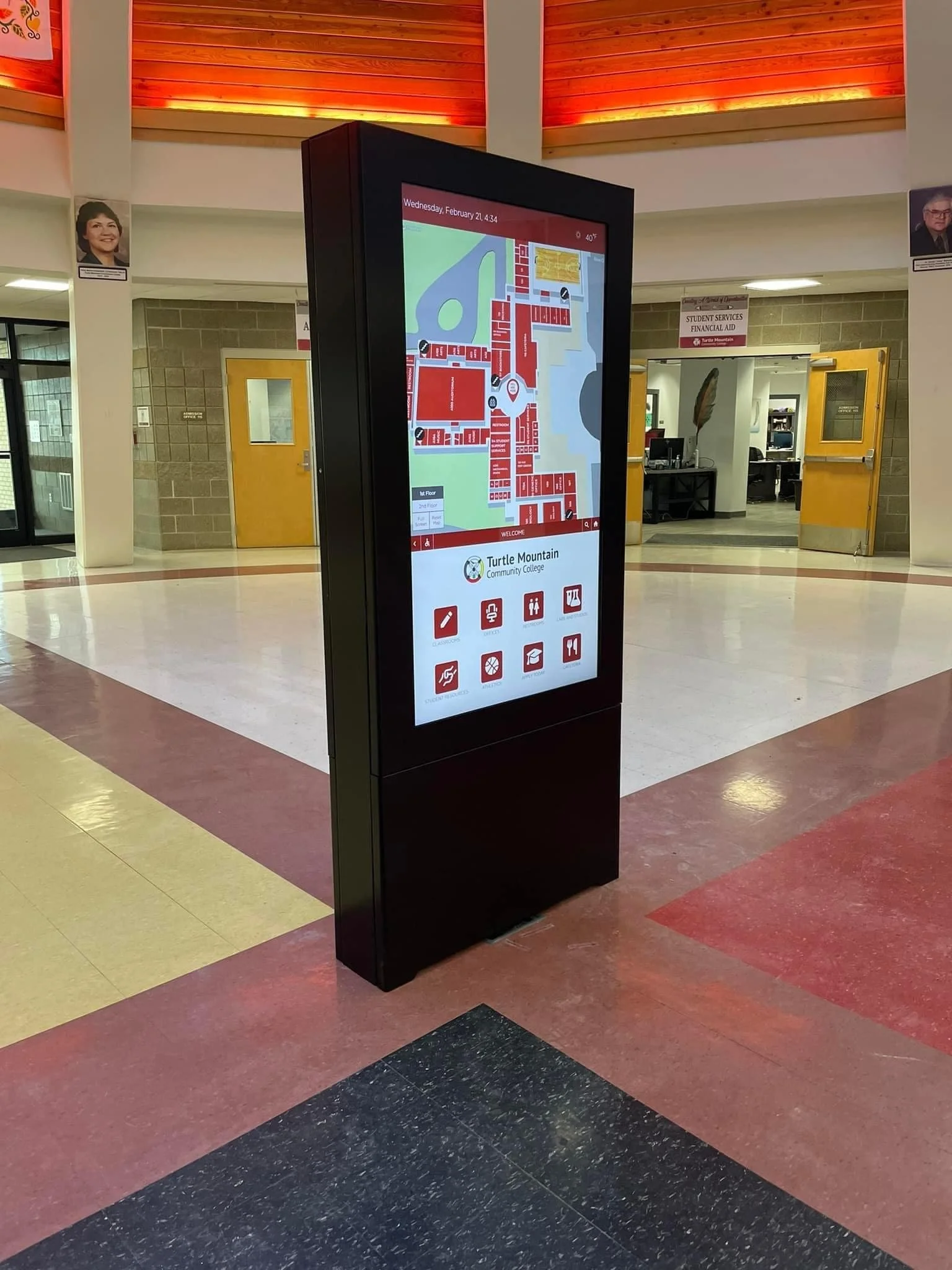 Digital Signage Kiosk Created for Indoors and Outdoors — Rove IQ