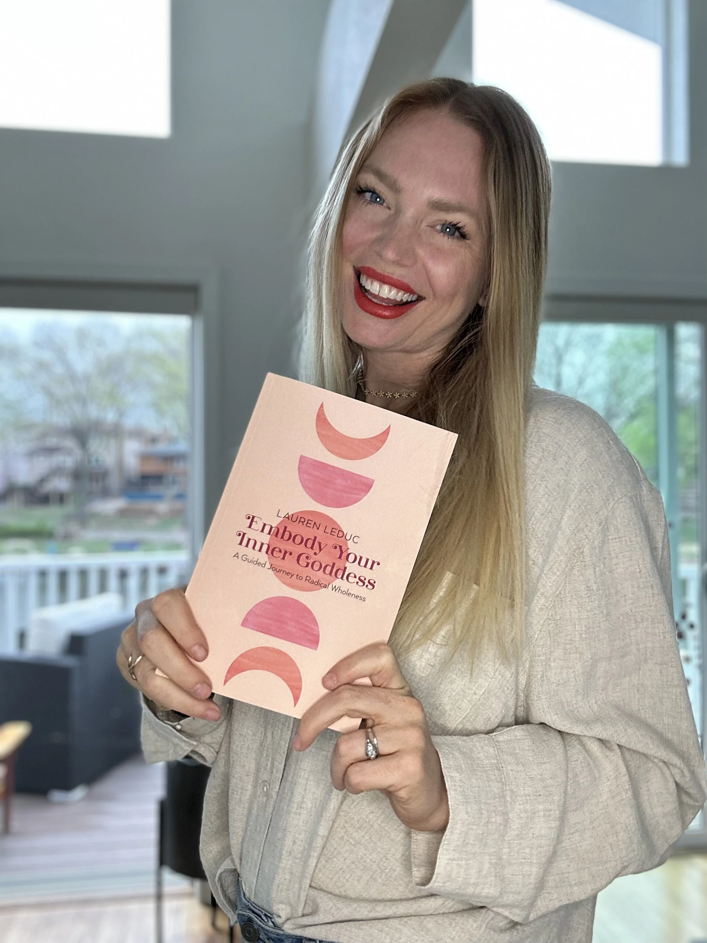 Lauren Leduc- Yoga Teacher , Yoga Teacher Trainer, Podcaster, Author