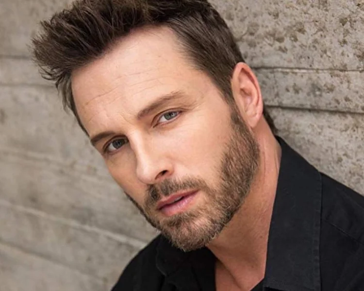 Team 1 — The Day Players