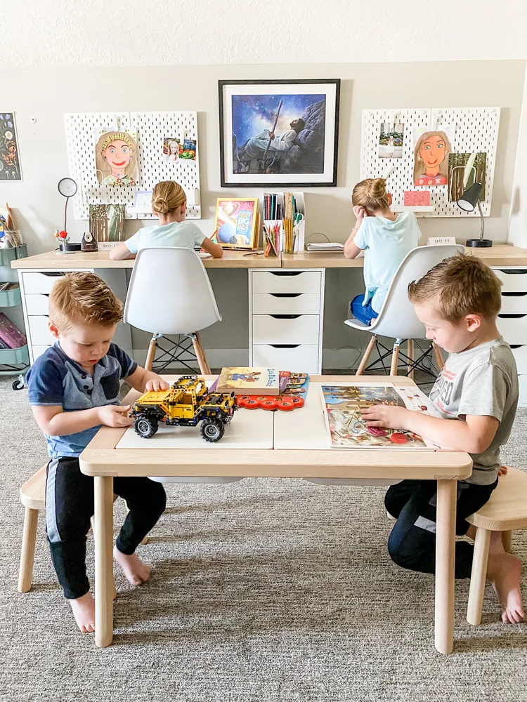 CHILDREN’S DESKS & HOMESCHOOL TABLES : Home-Centered Learning