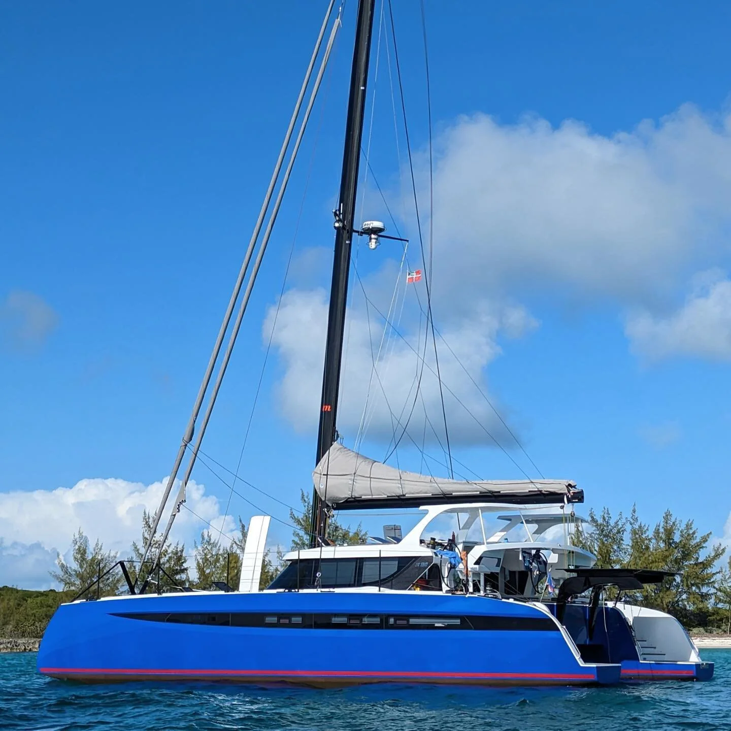 HH Catamarans