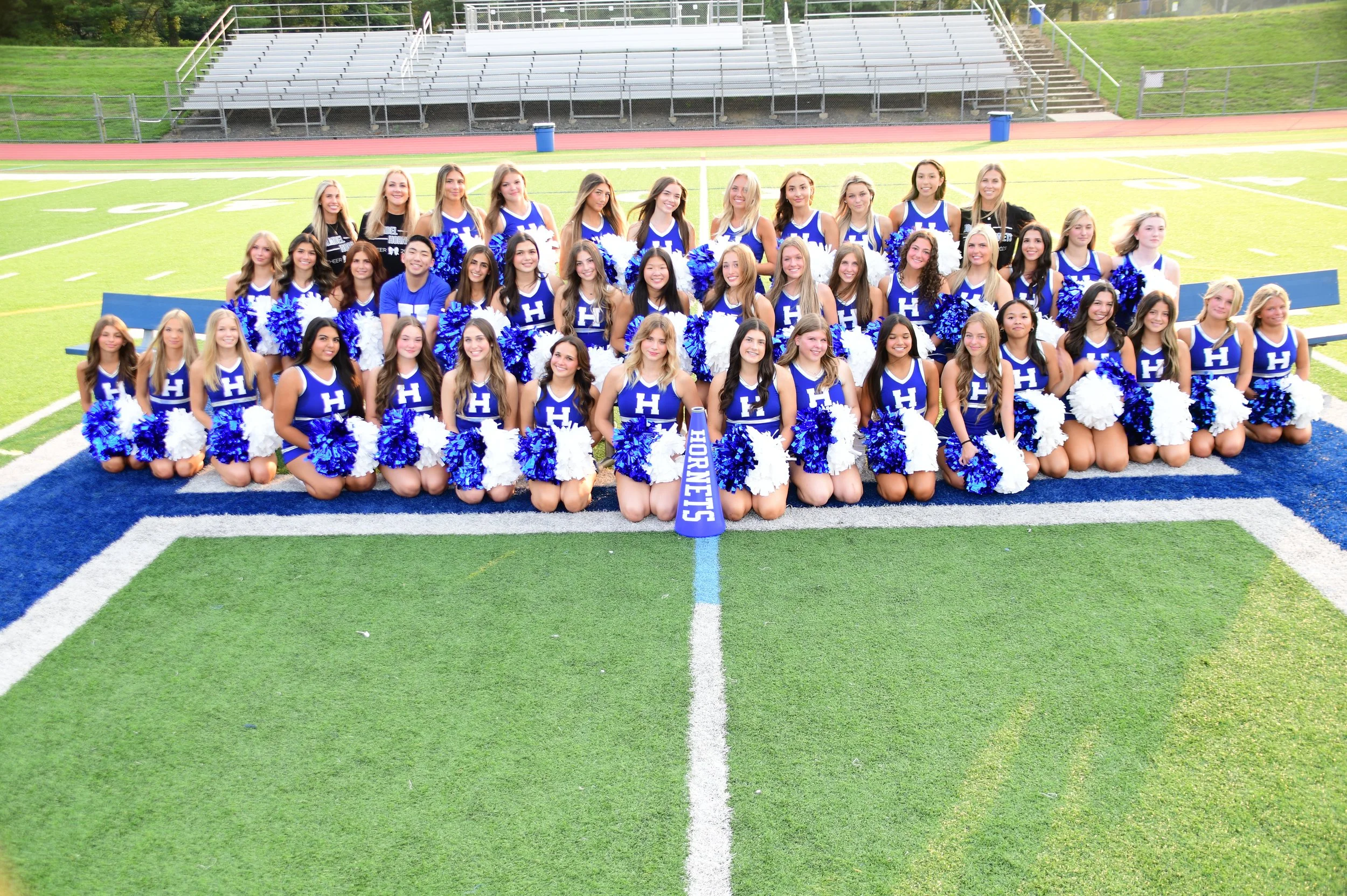 Cheerleading — Holmdel Touchdown Club