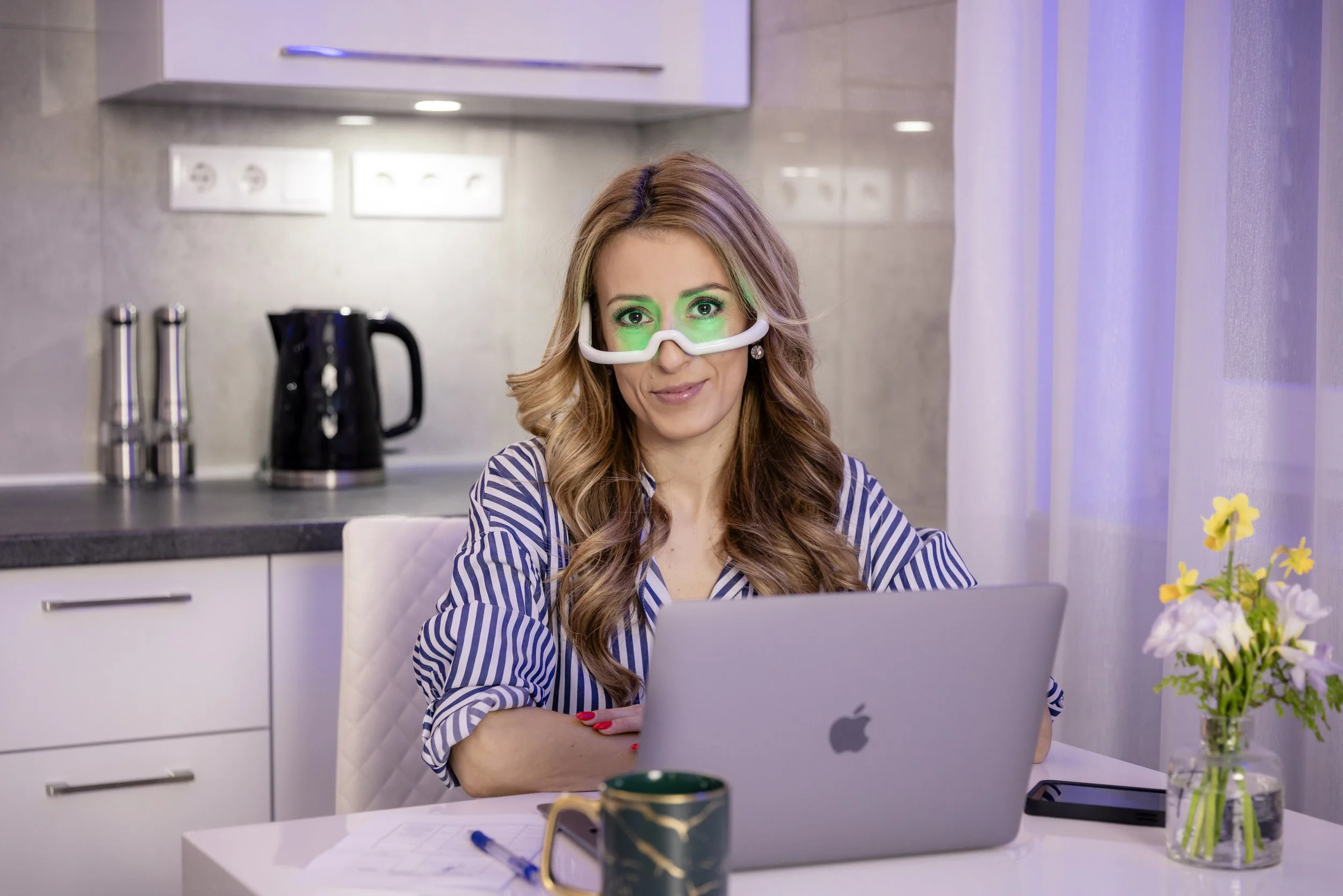 Re-Timer 3: Reset Your Circadian Rhythm and Improve Sleep with Light ...