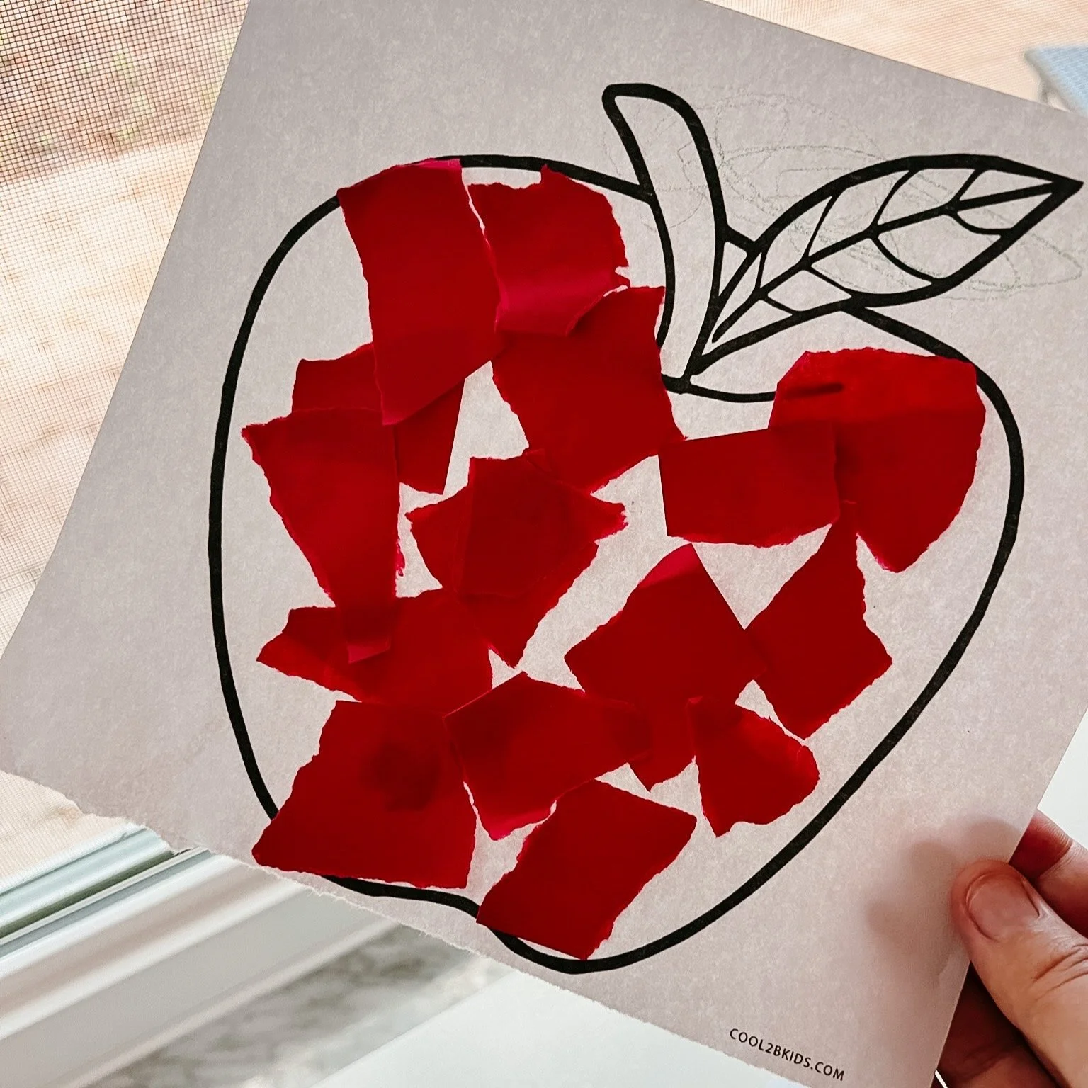 Apple Preschool Play Bin + Speech/Language targets — Red Rose Speechies