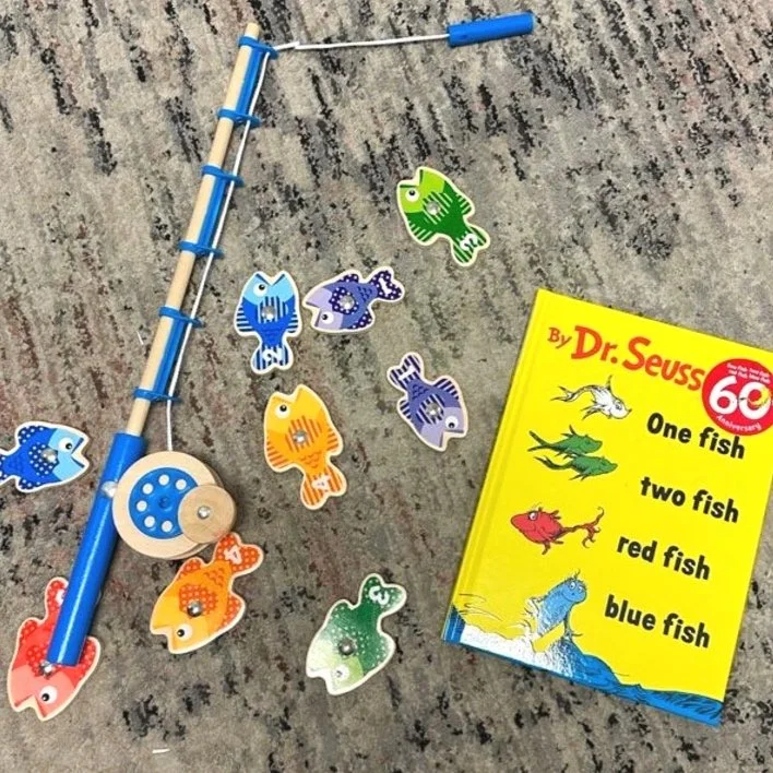 Read Across America Speech & Language Lesson Plans! — Red Rose Speechies