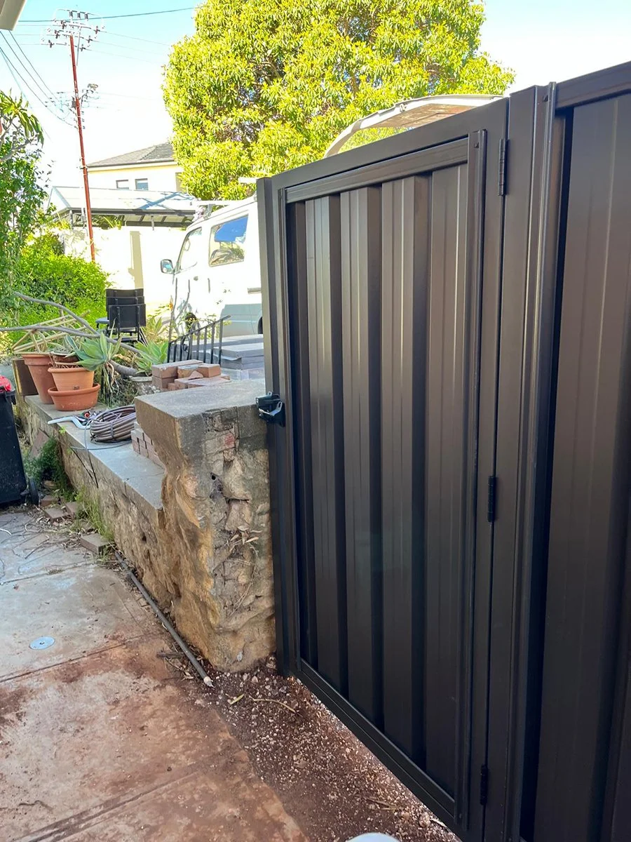 Good Neighbour fencing - Adelaide best prices Colorbond Fencing & Gates ...