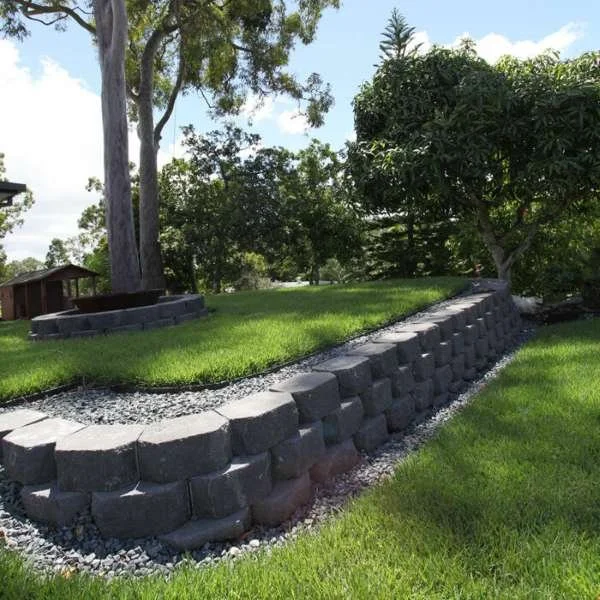Adelaide Versaloc Retaining walls Block - BEST PRICE!! — Reltona