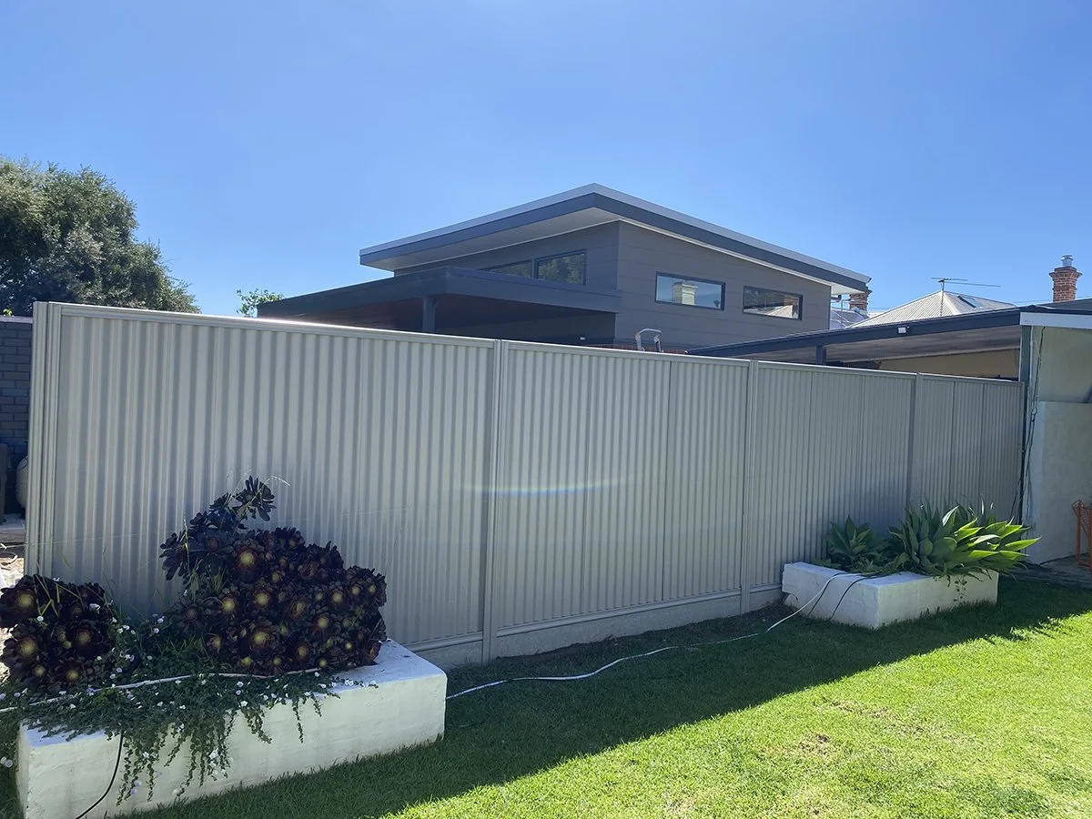 Adelaide Best Prices!! Fencing & Retaining walls | Reltona