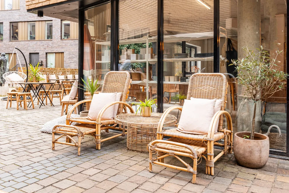 Hackney Menu — W A V E