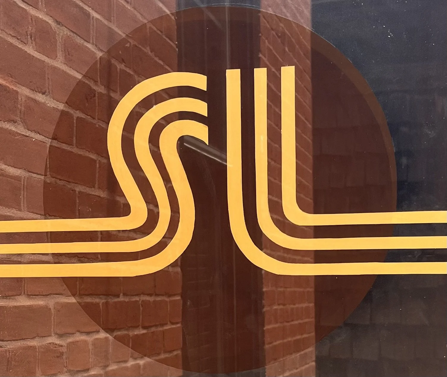 Photos — The Saturn Lounge