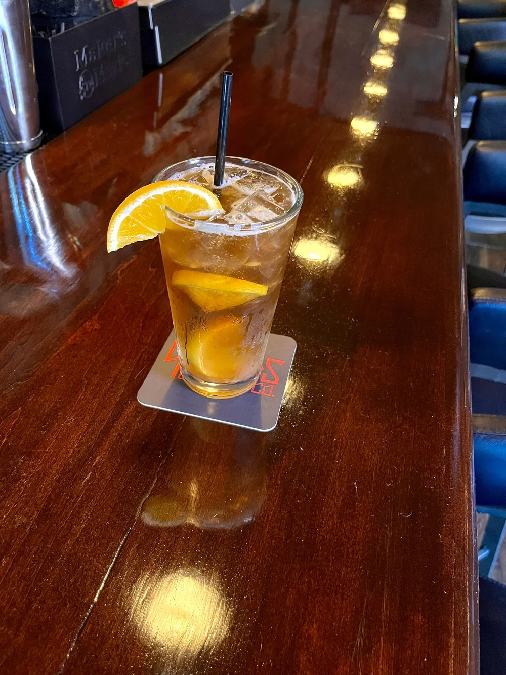 Photos — The Saturn Lounge