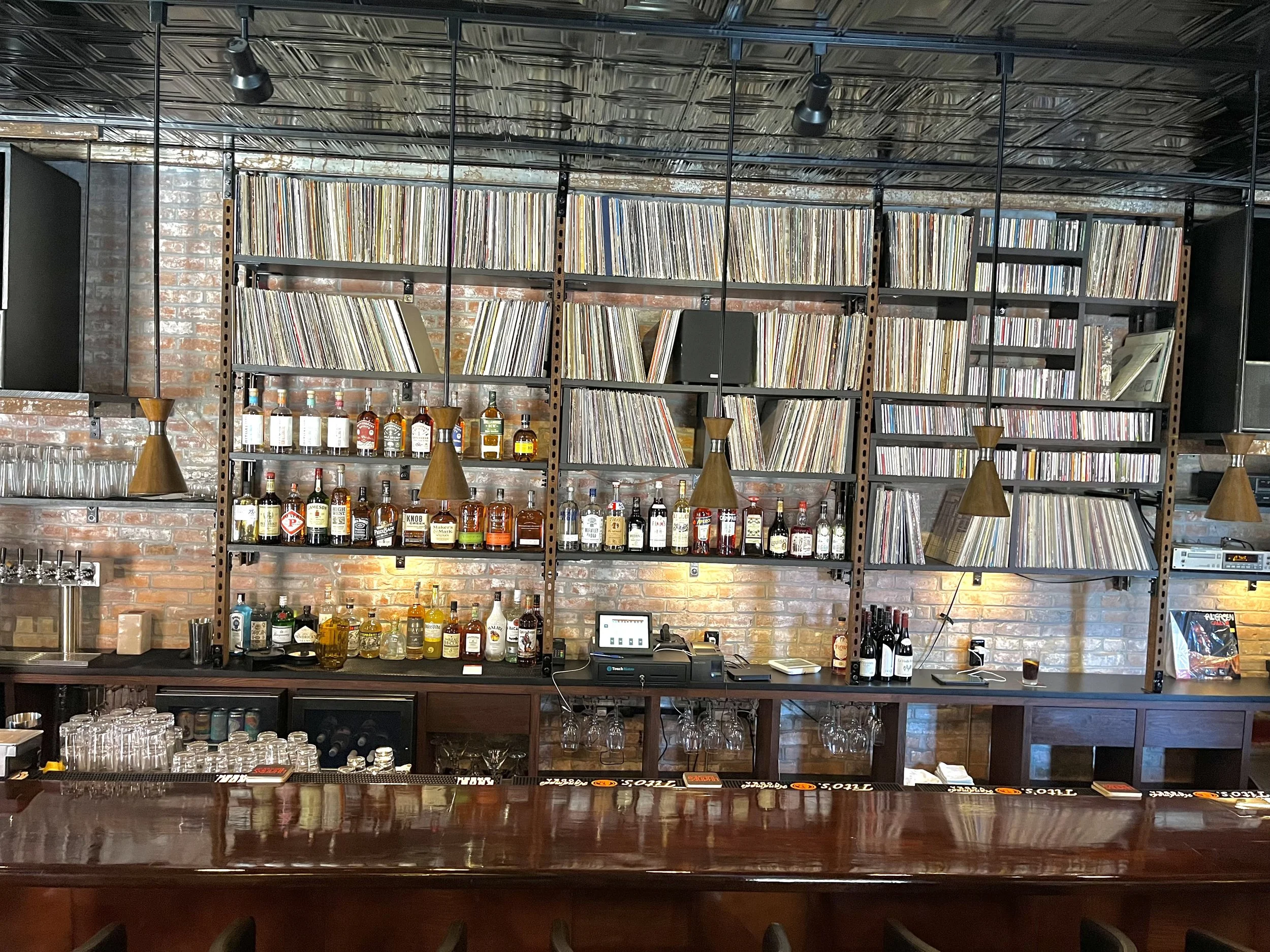 The Saturn Lounge