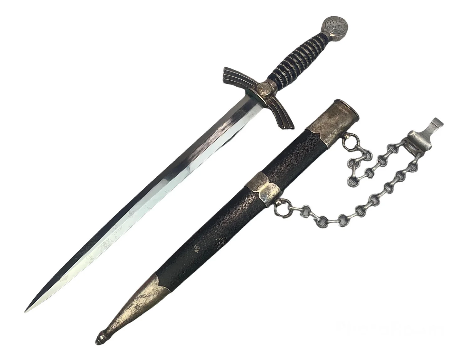WW2 German 2nd Model Luftwaffe Dagger E. Pack & Sohne — The Daring One ...