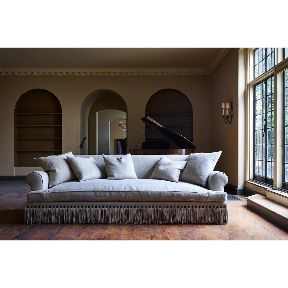 MARGOT SOFA — ALFREDO PAREDES