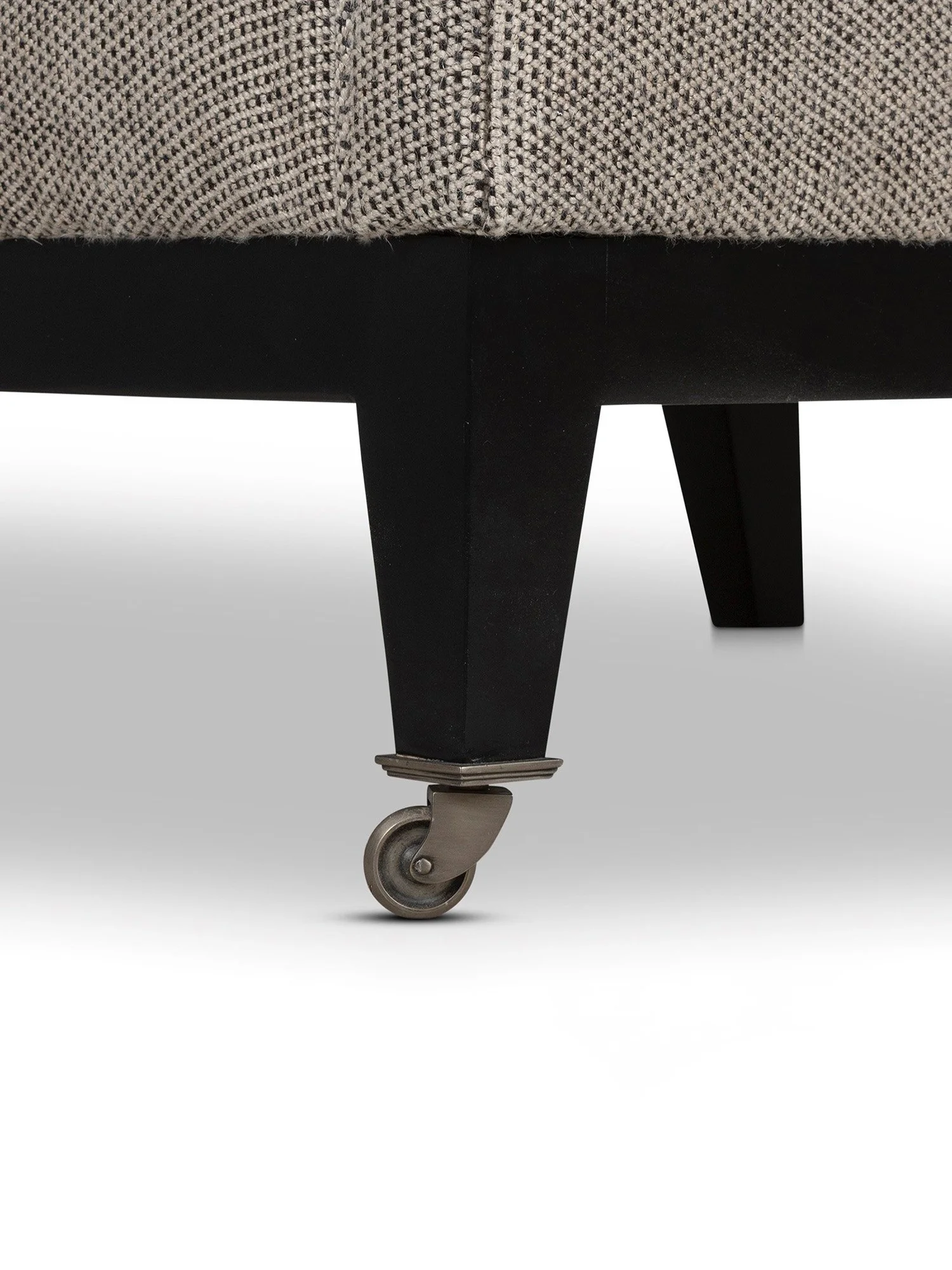 Delfina Arm Chair — Alfredo Paredes
