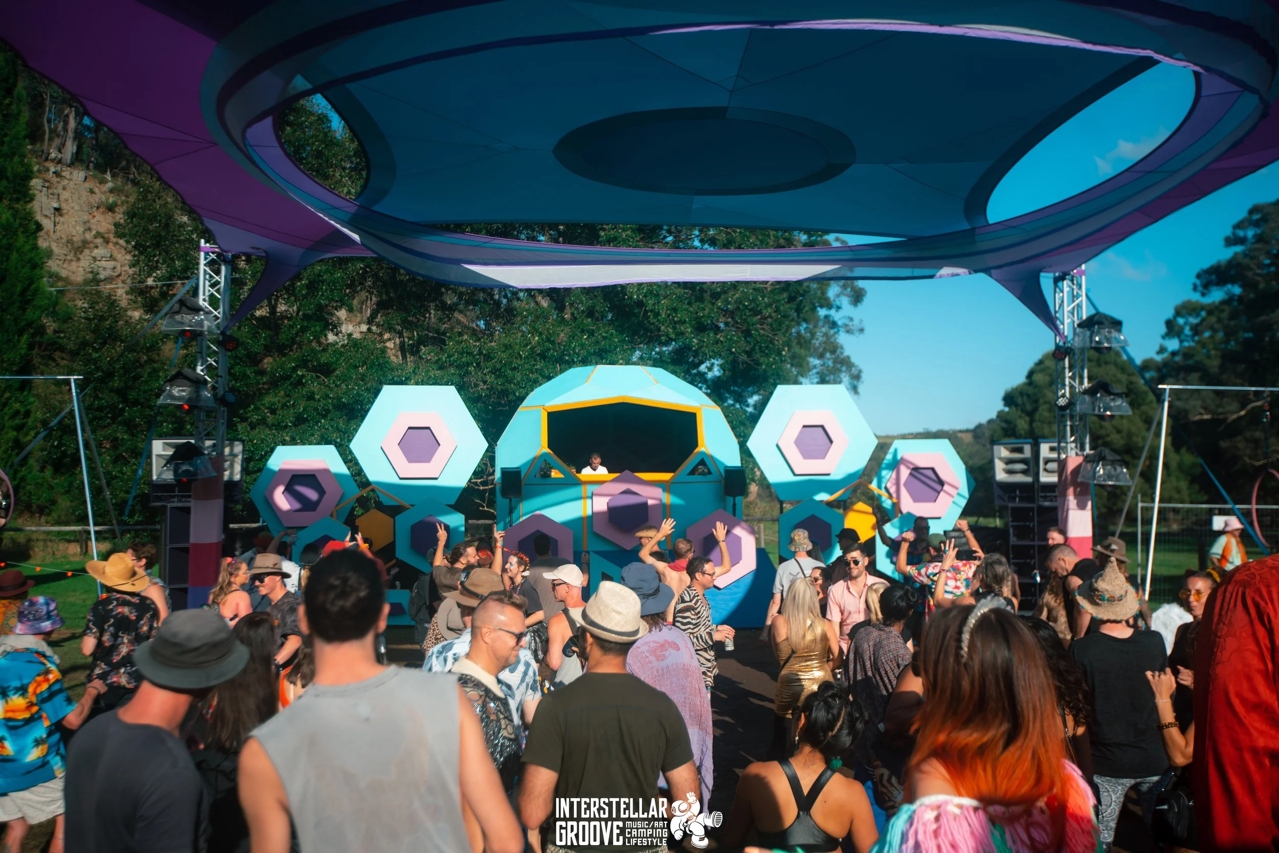 Gallery — Interstellar Groove