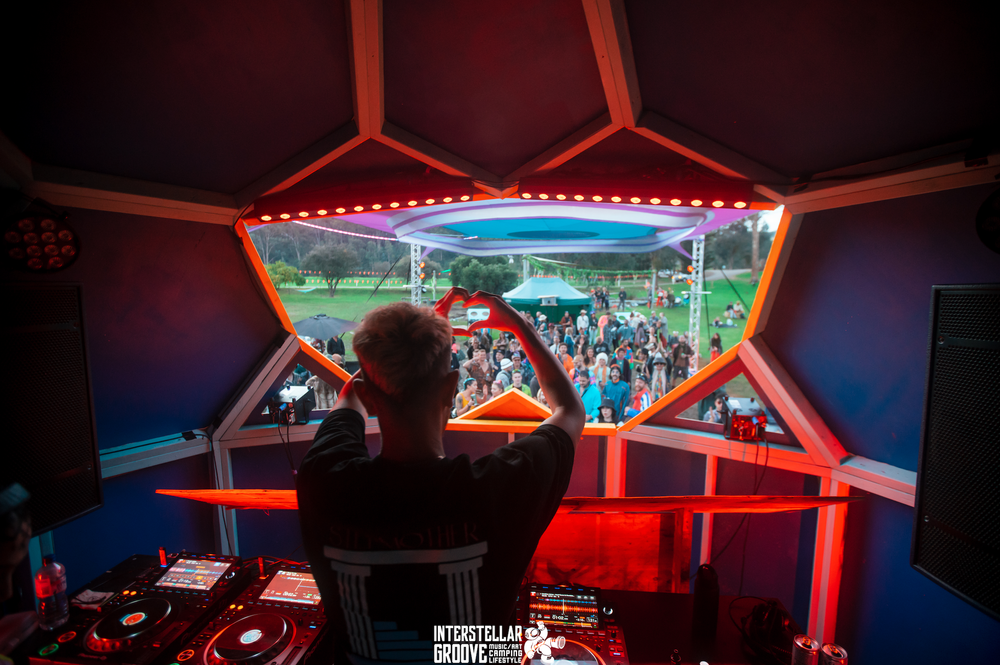 Gallery — Interstellar Groove