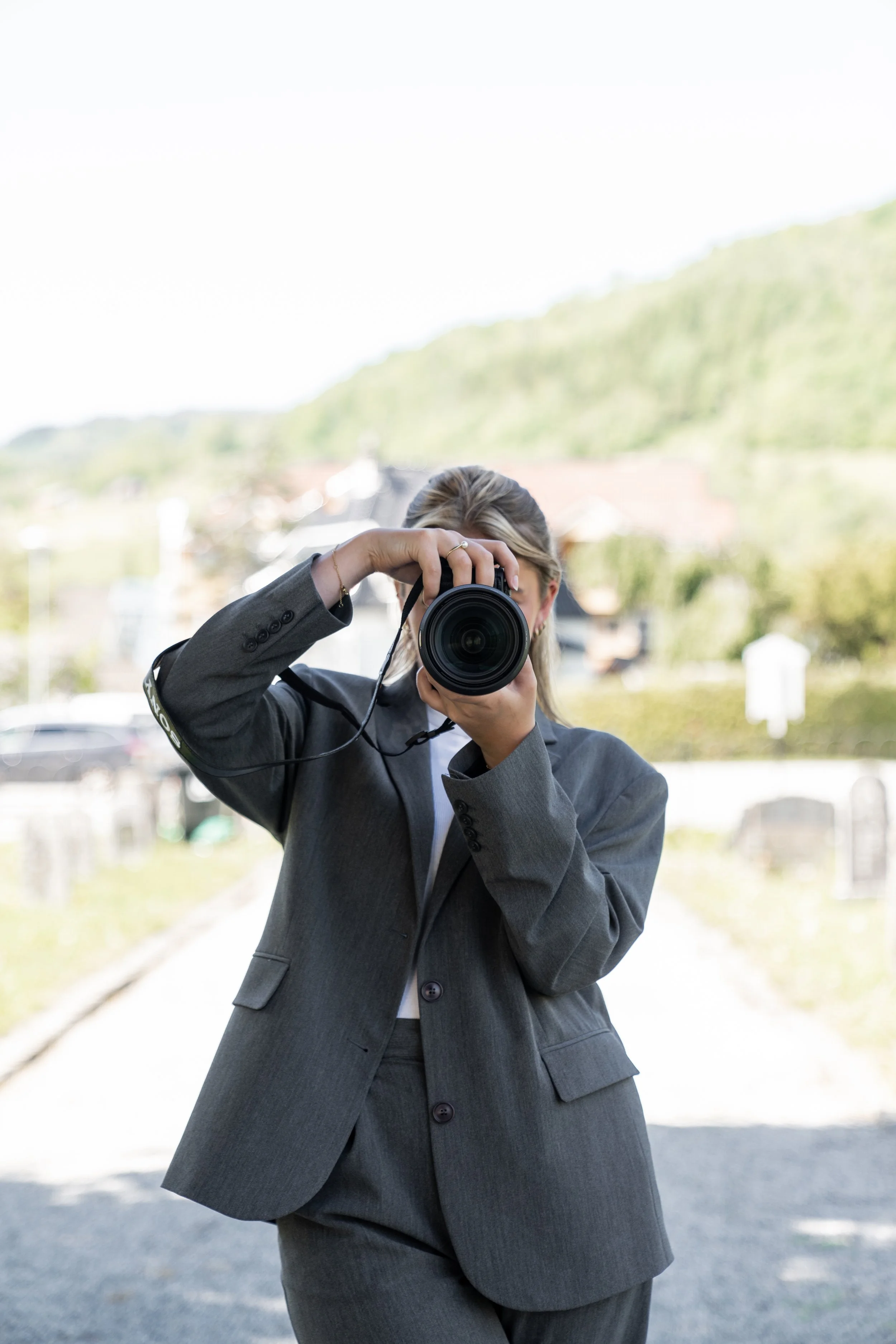 ByBrinch av Joachim Brinch, har en bred erfaring innen foto og film. Ta ...