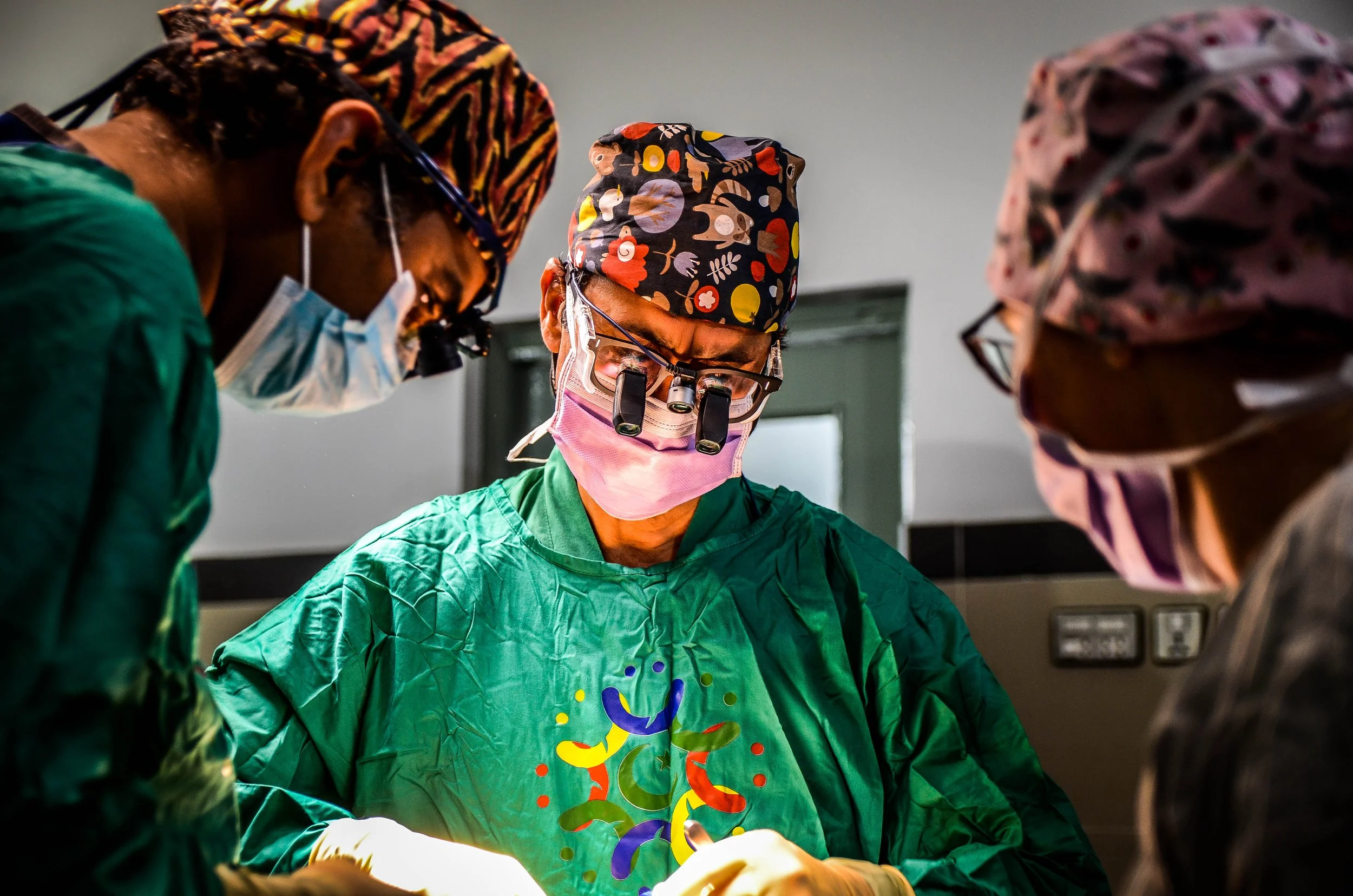 Mr Riaz - Consultant Plastic, Reconstructive and Aesthetic Surgeon