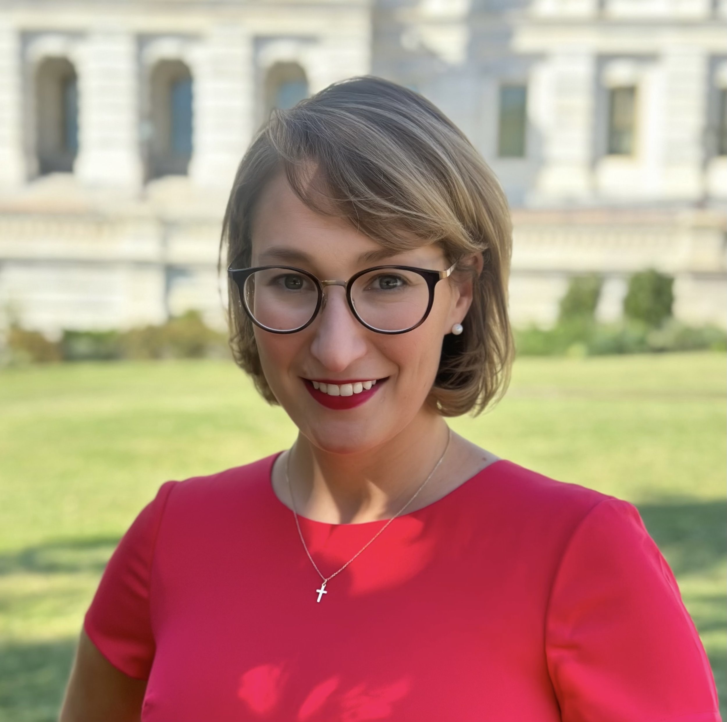 Board Bios — Women's Congressional Staff Association (WCSA)