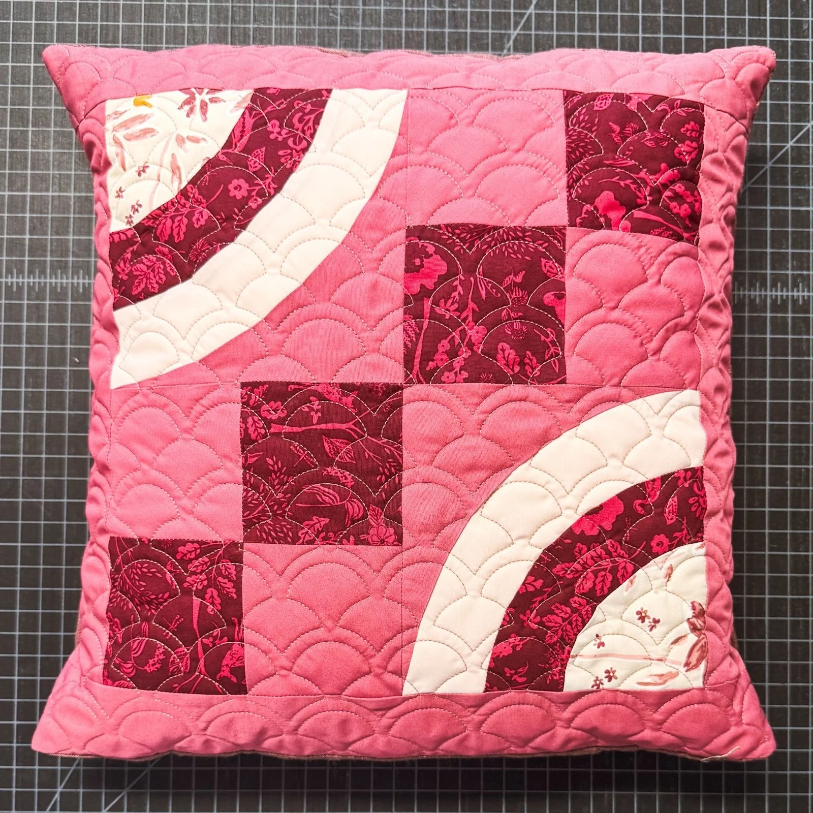 How to Turn a Quilt Block into a Pillow Cover (Envelope Style) — A ...