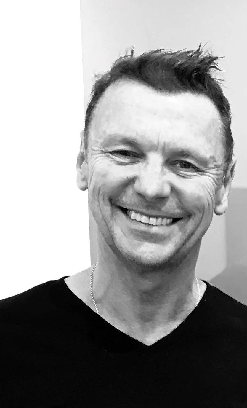 A Man of Honour - Simon Smith — Echo Publishing