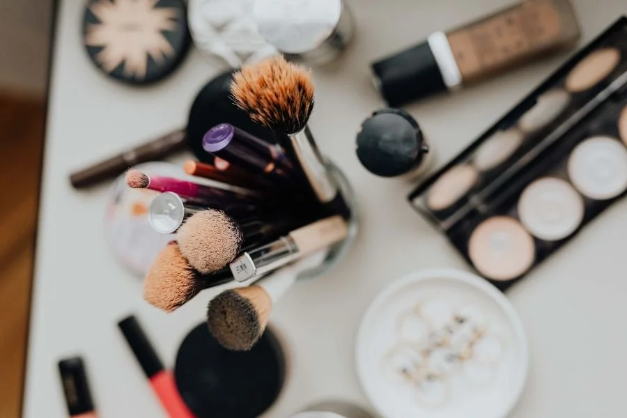 The Perfect 5-Minute Makeup Routine — Nicola Louise Makeup