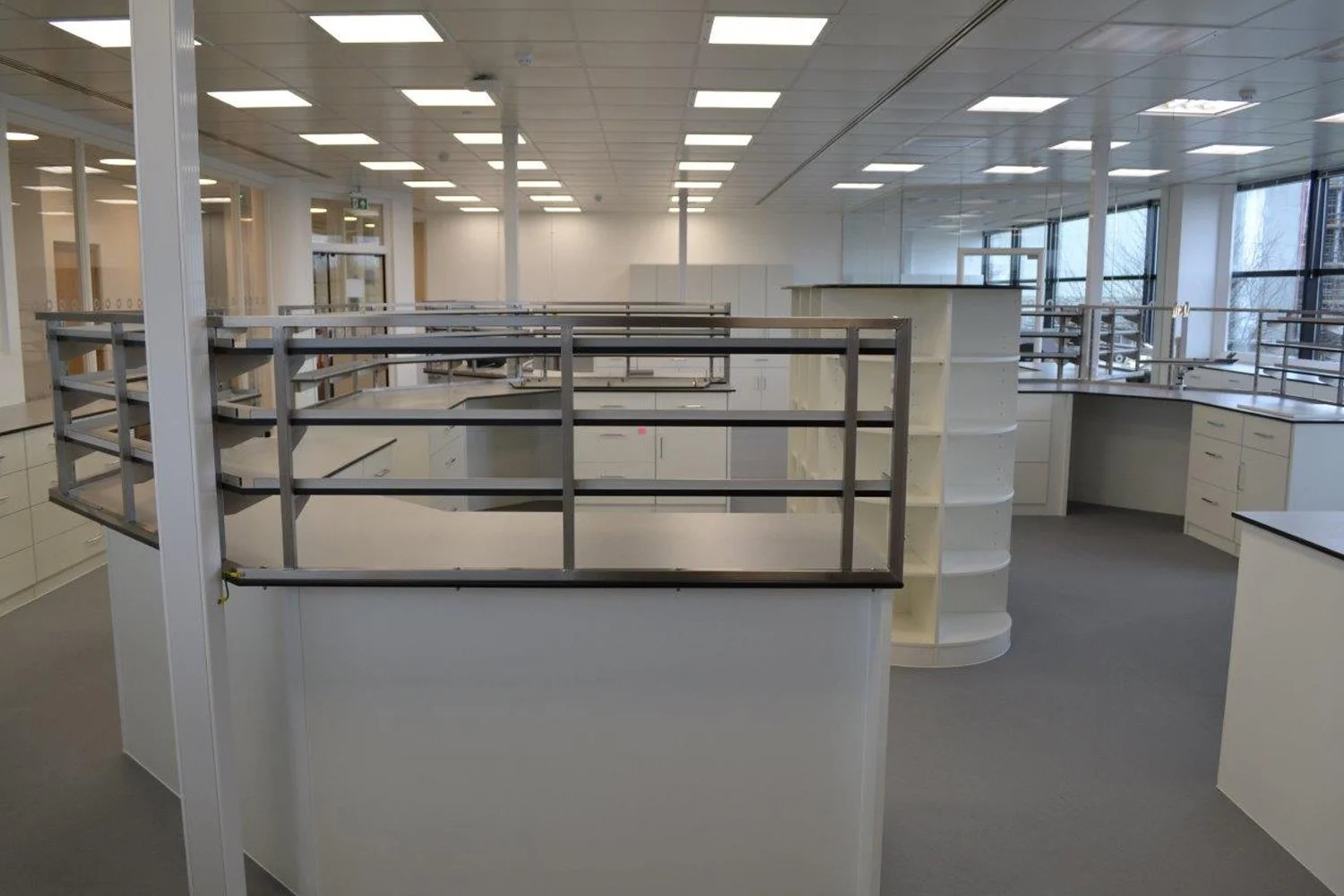 Why Eaton Timber & Trespa® Worktops Are the Best for Laboratories ...