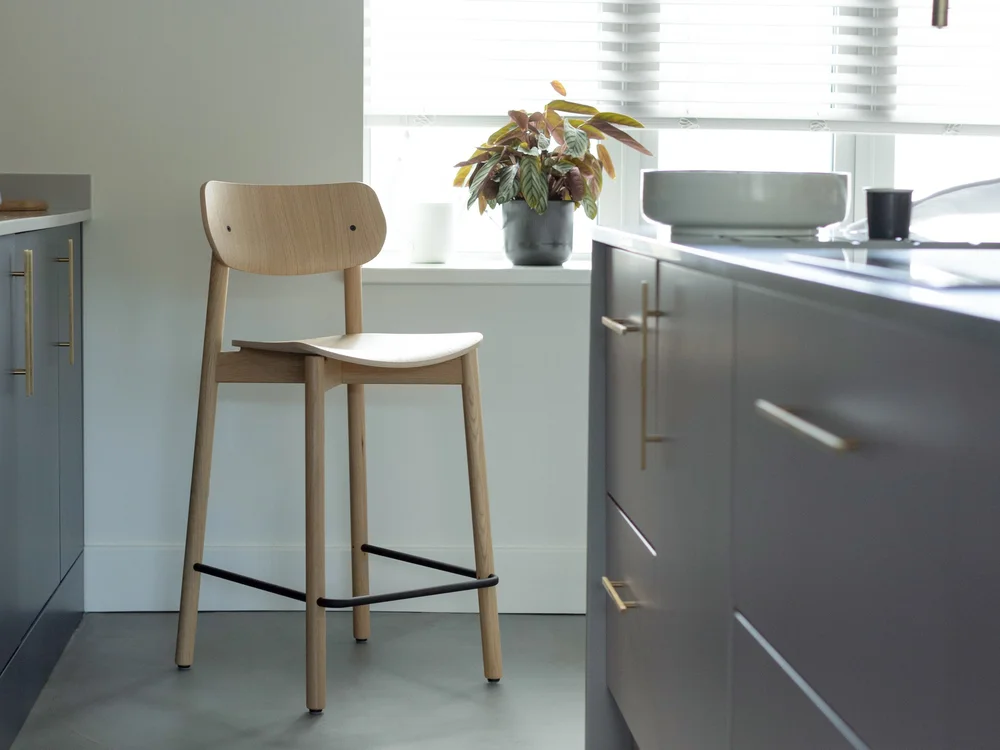 Honest — Otis Stool | Oak