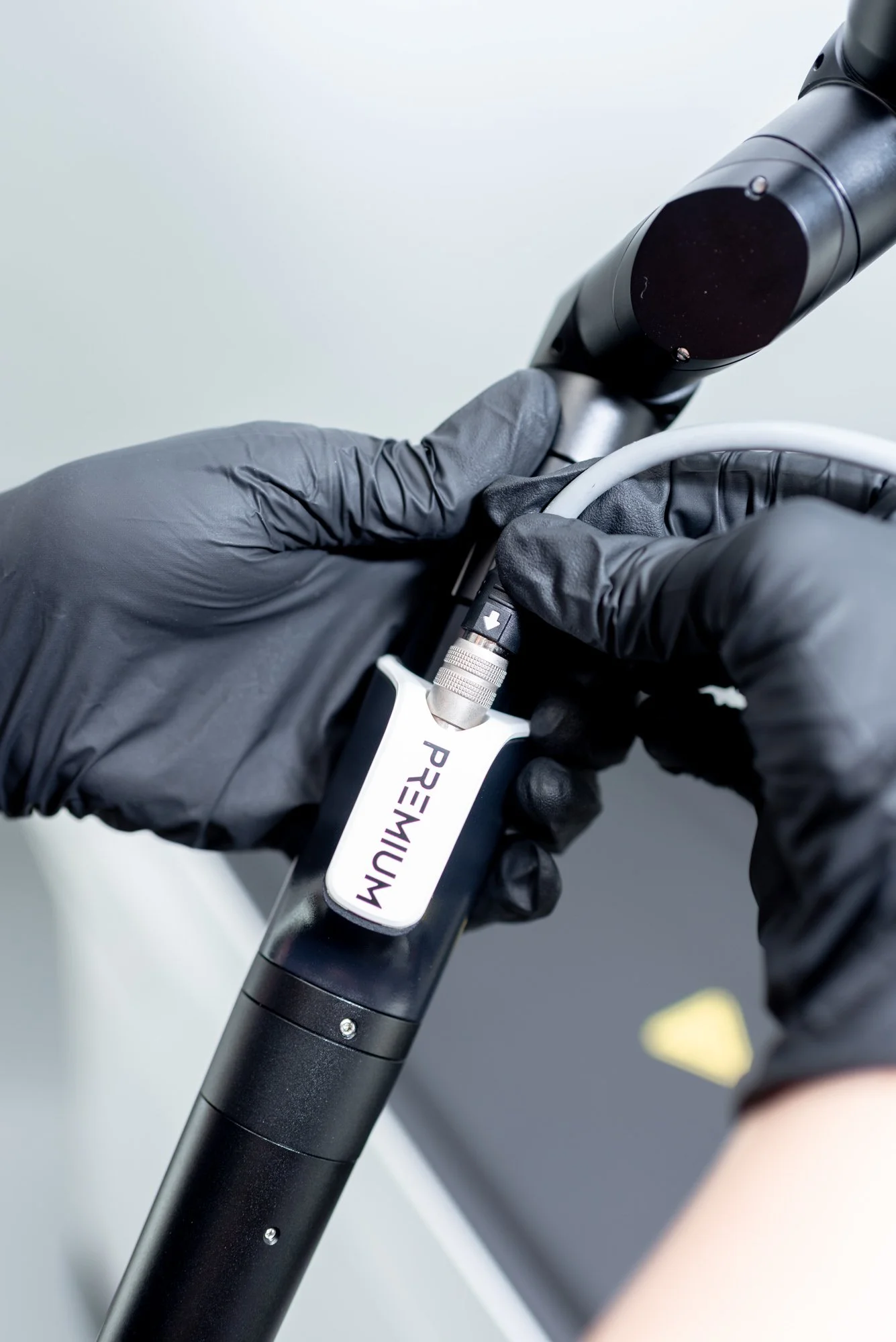 About — LASEROPTEK